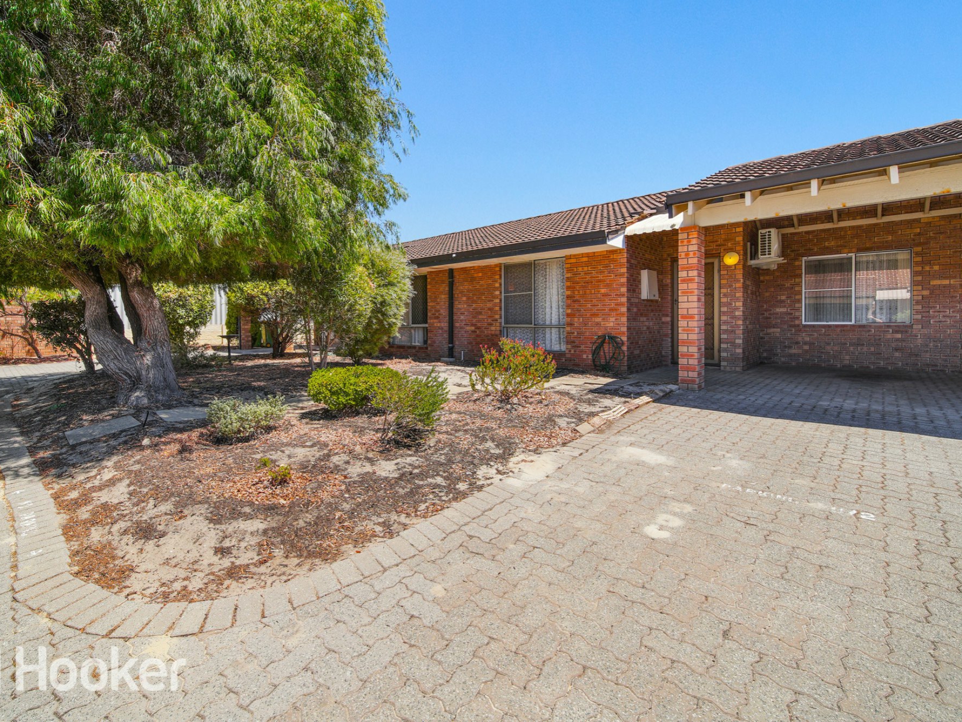 2/4 Lee Place Noranda WA - Property Details - LJ Hooker