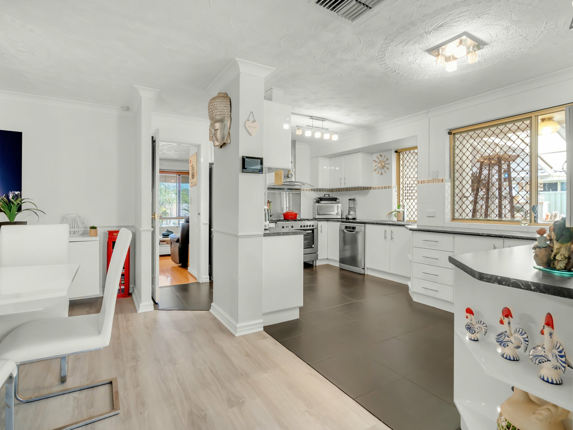 46 Forest Crescent Thornlie WA - Property Details - LJ Hooker