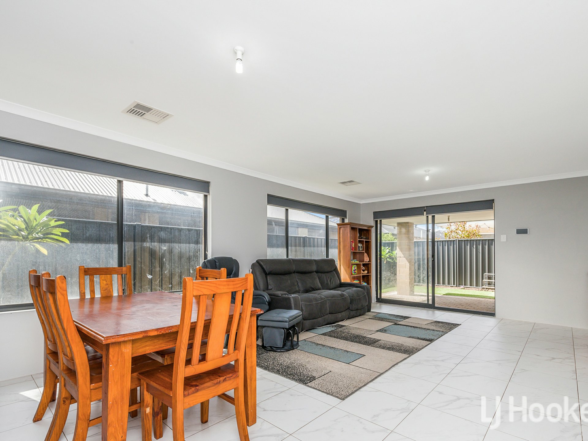 64 Burrows Loop Midvale WA - Property Details - LJ Hooker