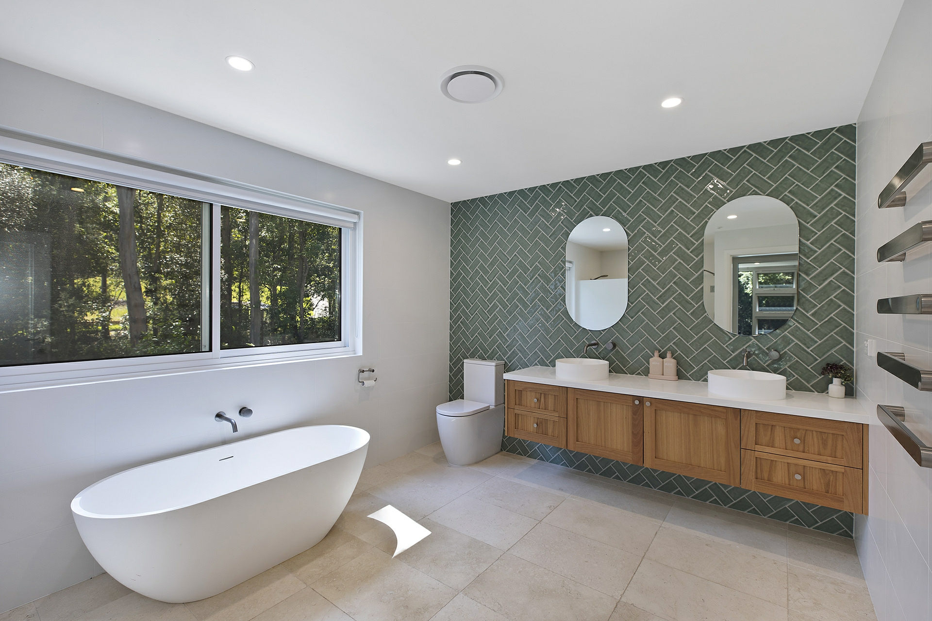 29 Bidjiwong Road Matcham NSW - Property Details - LJ Hooker