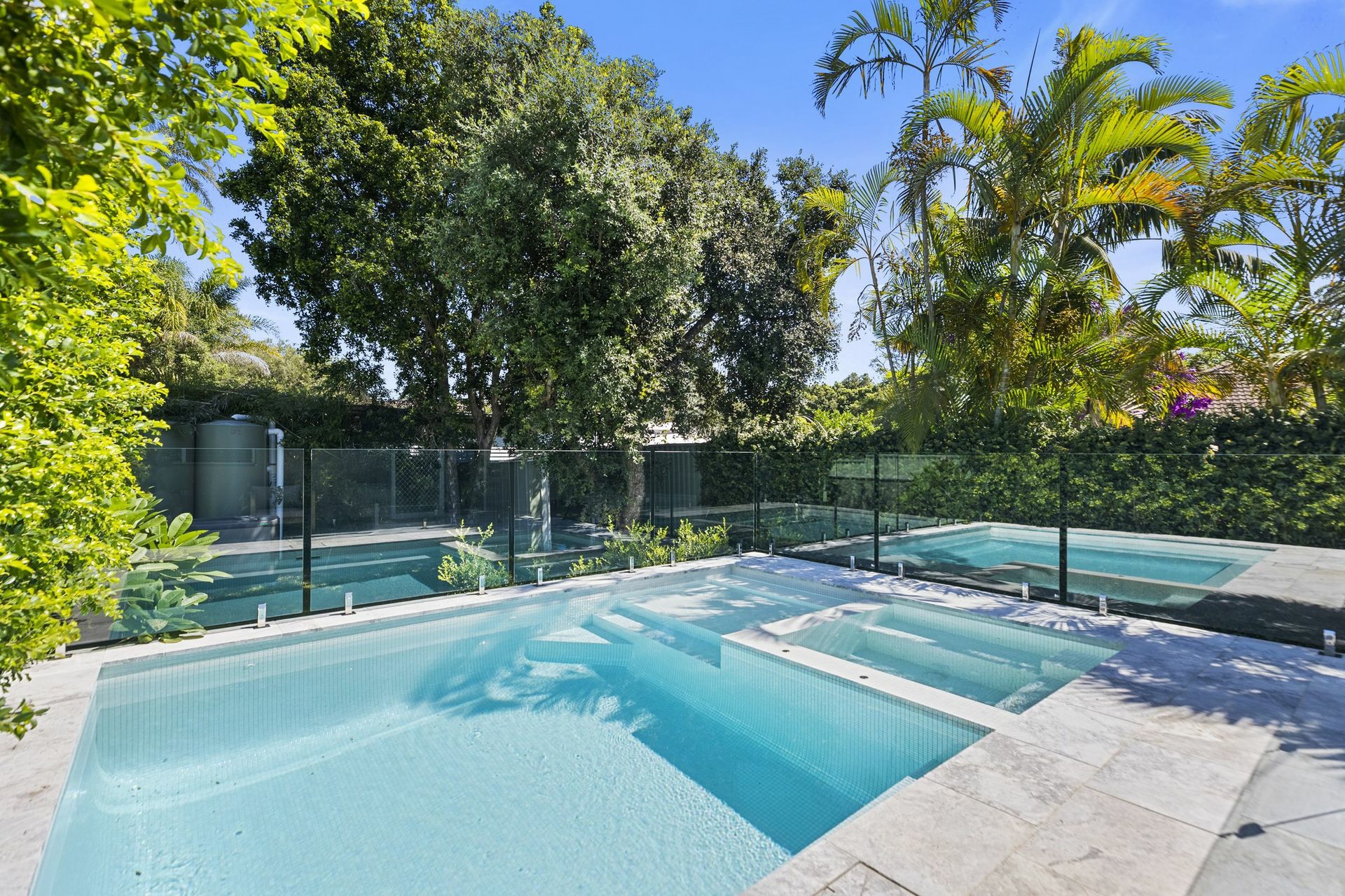 162a Ocean View Drive Wamberal NSW - Property Details - LJ Hooker