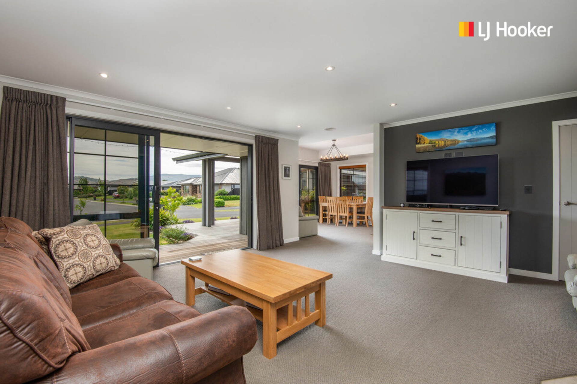 8 Carrick Place Mosgiel Otago - Property Details - LJ Hooker