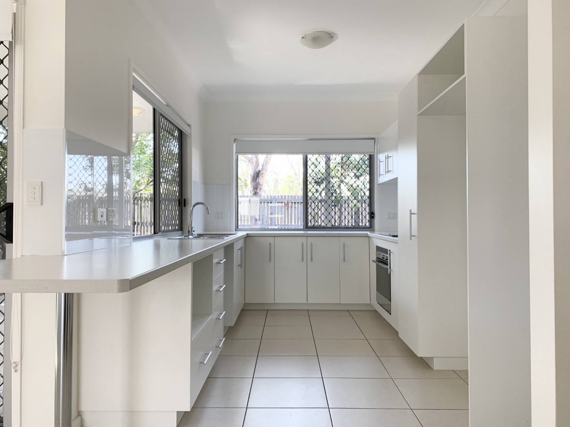 9 (1/8) Matheson Ct Middlemount QLD - Property Details - LJ Hooker