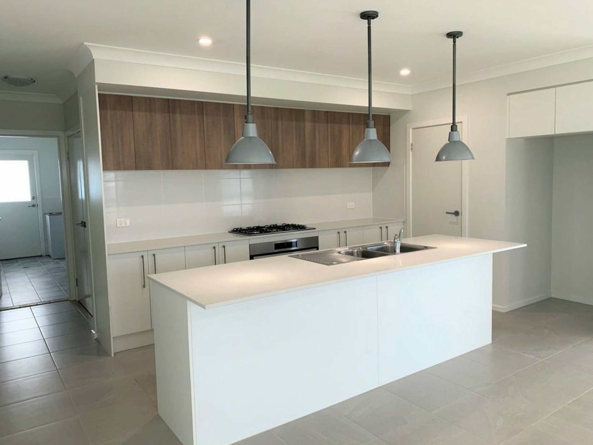 9 Pandanus Circuit Bolwarra NSW - House for Rent - LJ Hooker