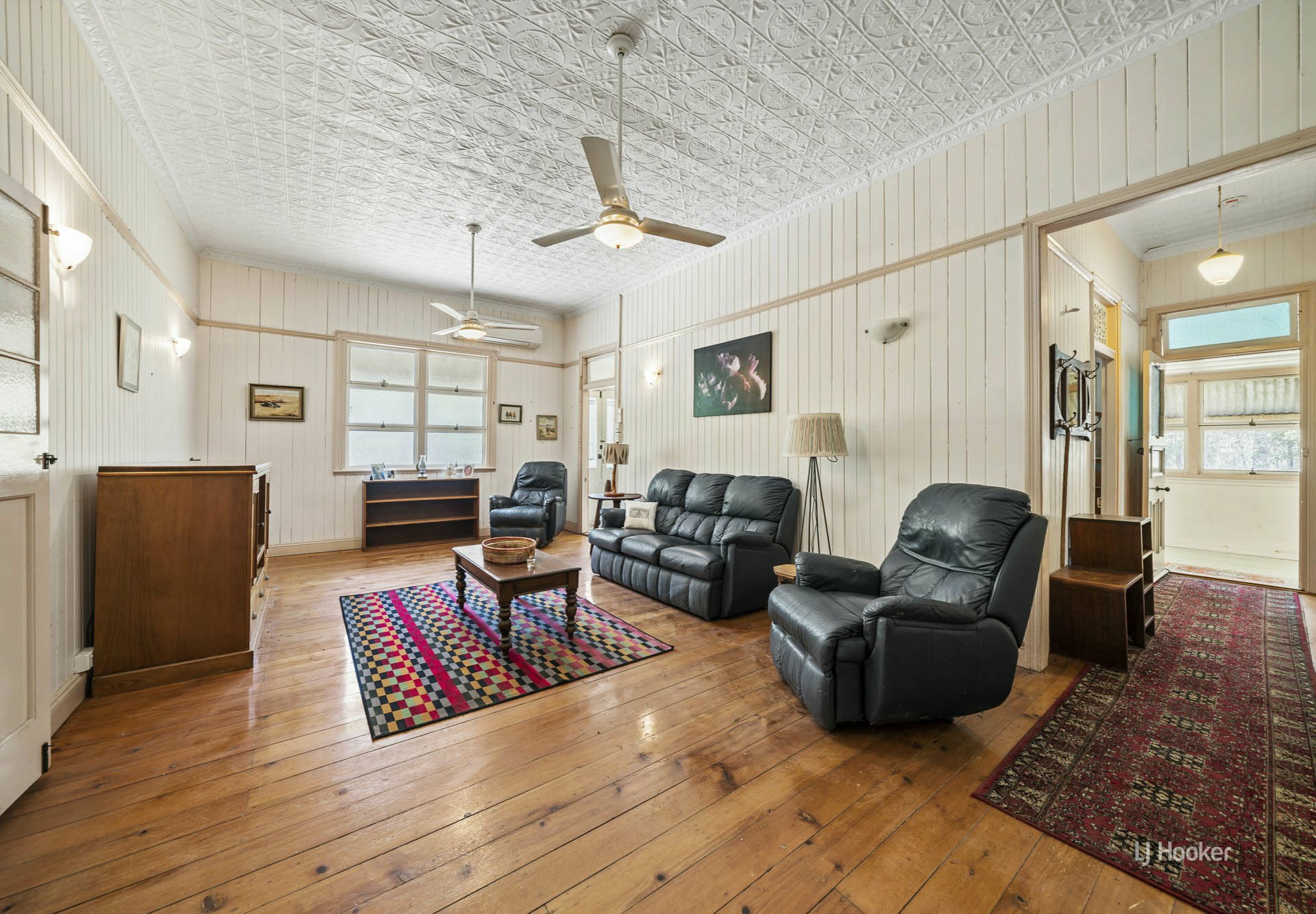 528 Willaura Drive Mount Hallen QLD - Property Details - LJ Hooker