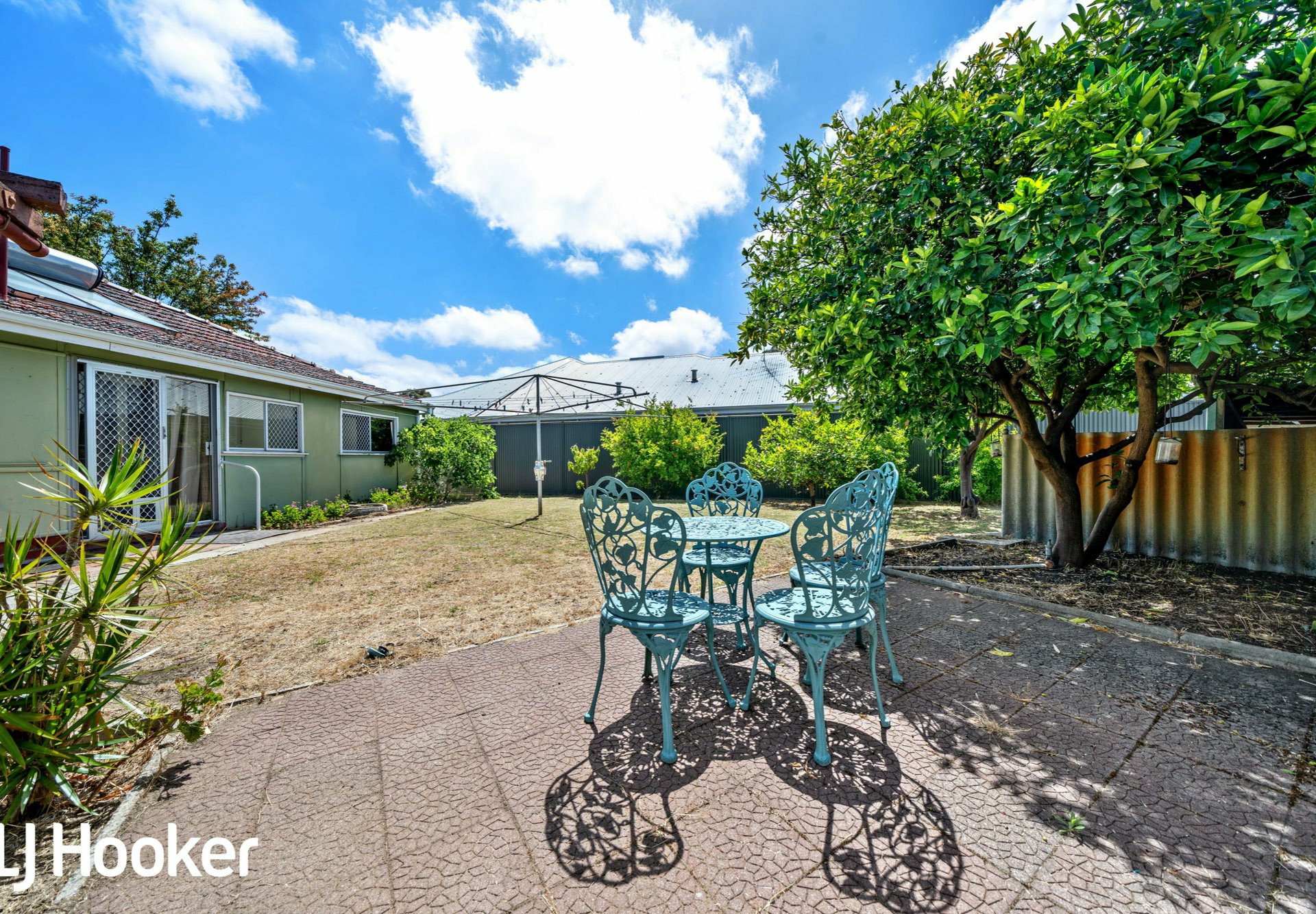 8 Plummer Street East Victoria Park WA - House for Rent - LJ Hooker