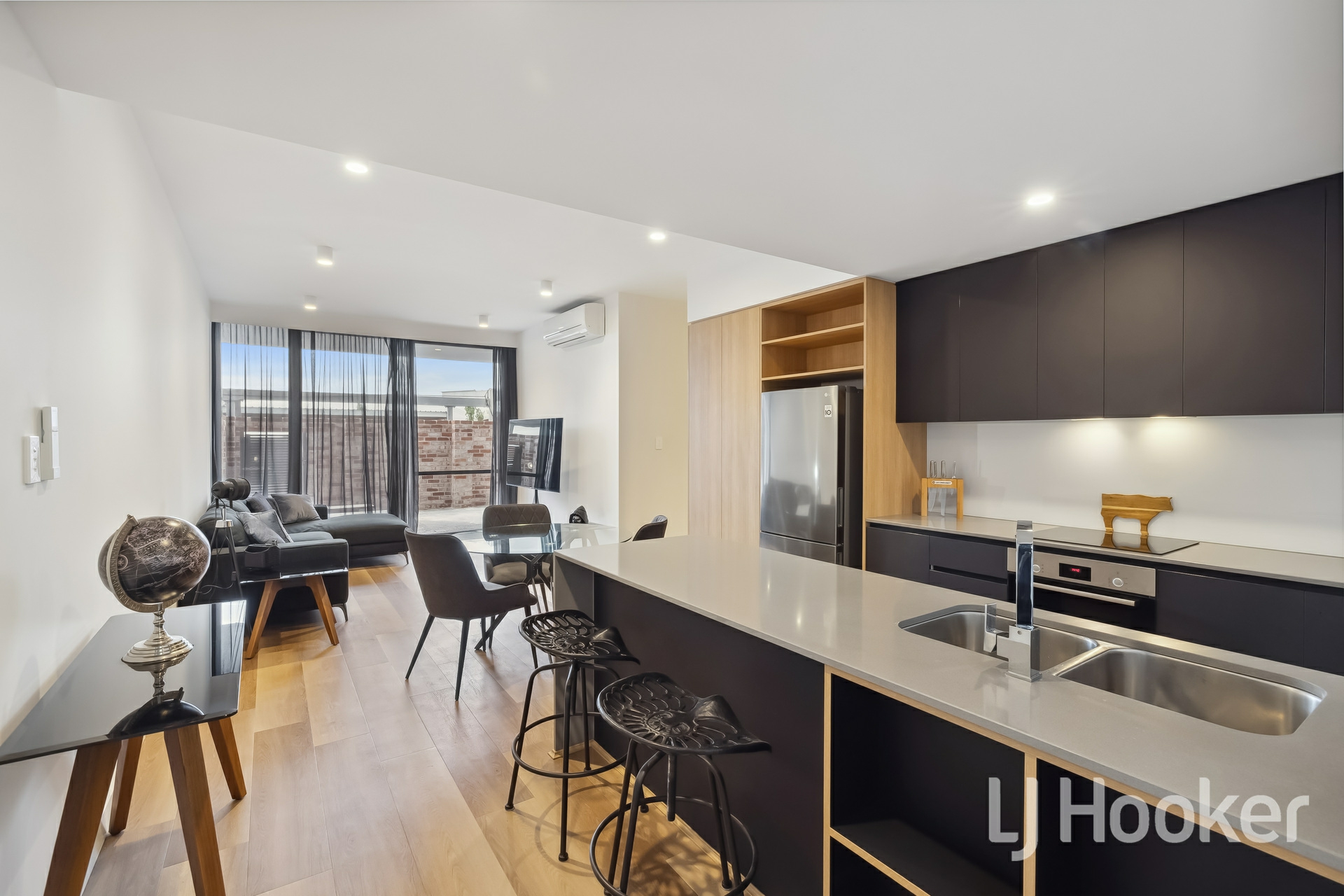 7/8 Basinghall Street East Victoria Park WA - Property Details - LJ Hooker