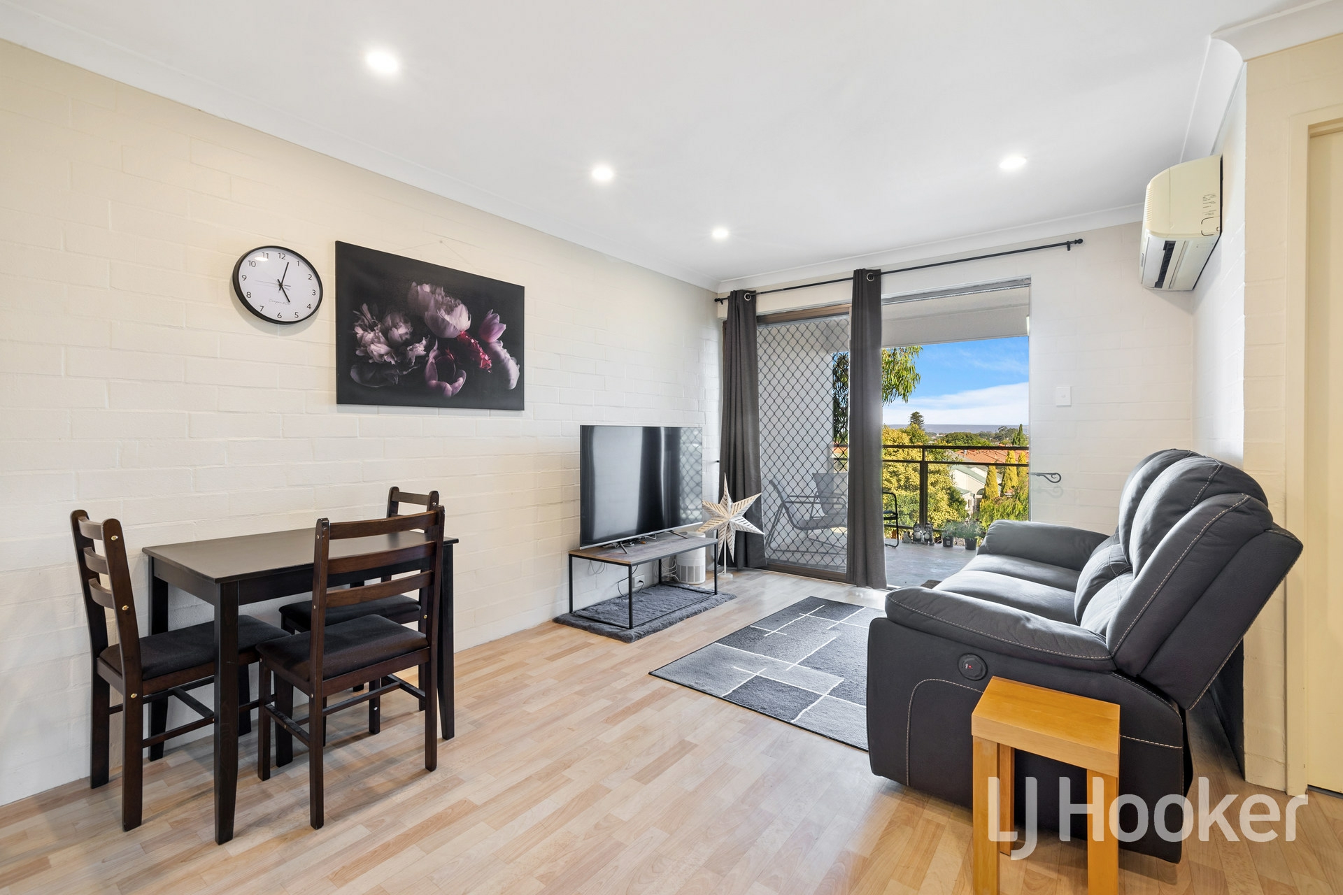 Unit 21/21 Leonard St Victoria Park WA - Property Details - LJ Hooker