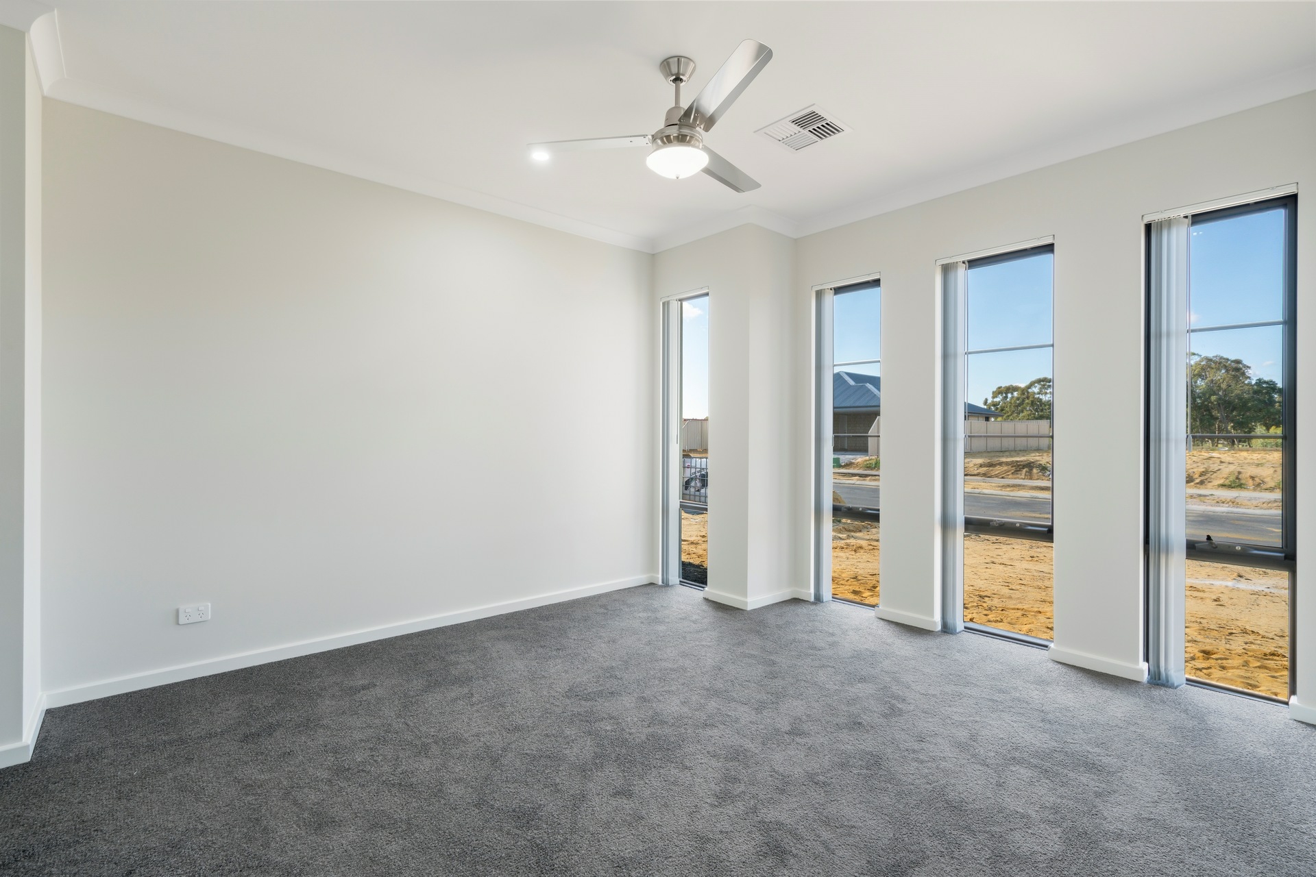 12 Benderson Rd Champion Lakes WA - Property Details - LJ Hooker