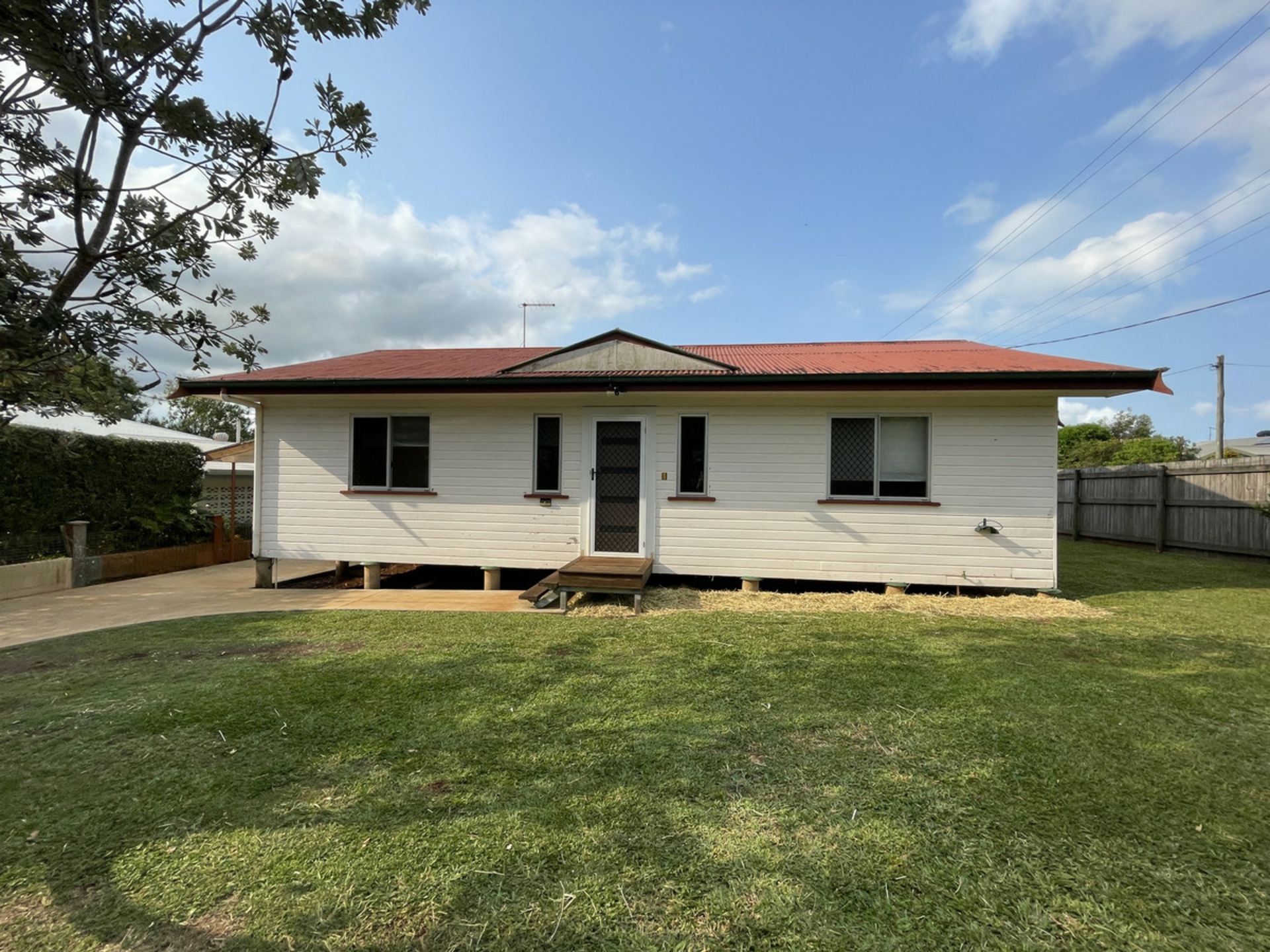 8 Loder Street Atherton QLD - House for Rent - LJ Hooker