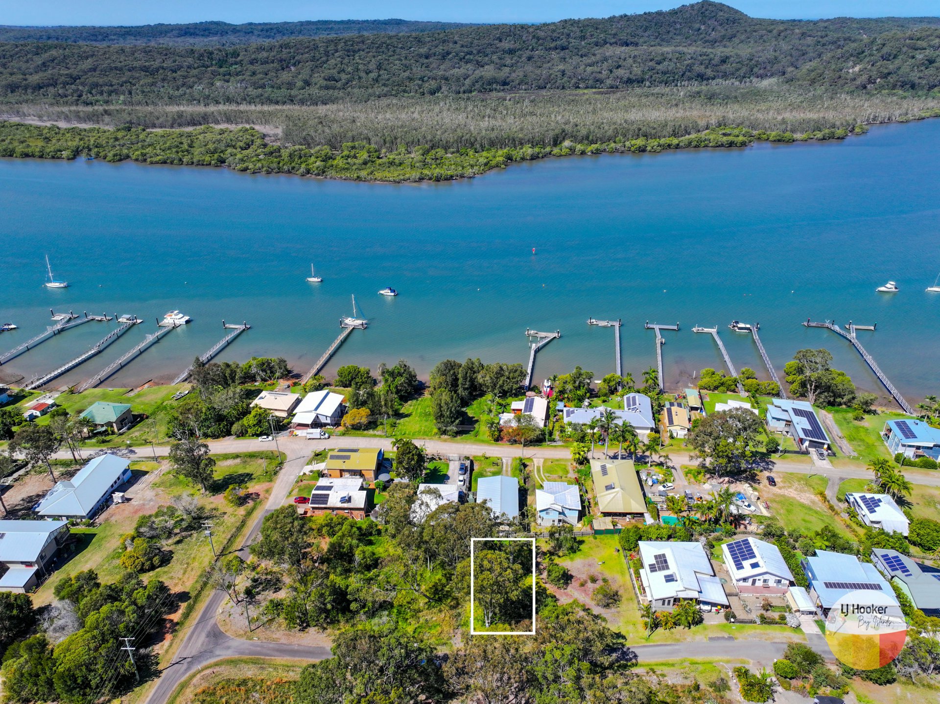 5 Island View Road Russell Island QLD - Property Details - LJ Hooker