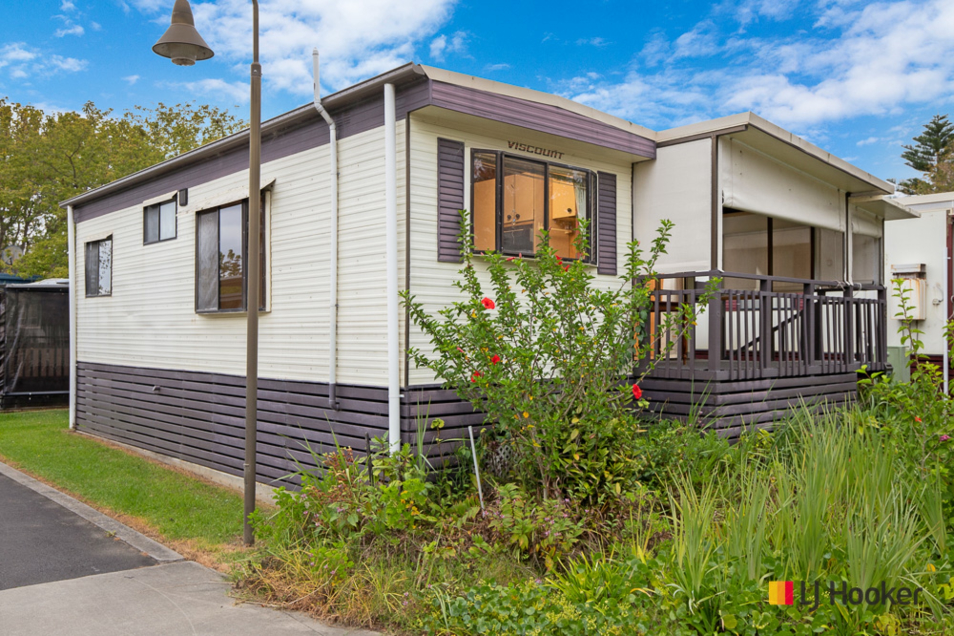 201/51 Beach Road Batehaven NSW - Property Details - LJ Hooker