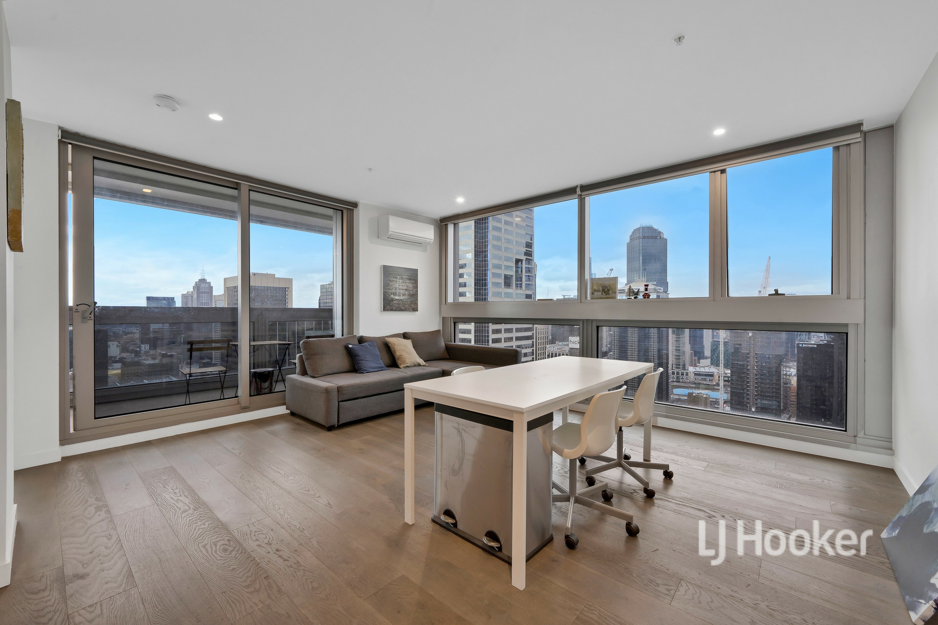 4406/38 Rose Lane Melbourne VIC - Property Details - LJ Hooker