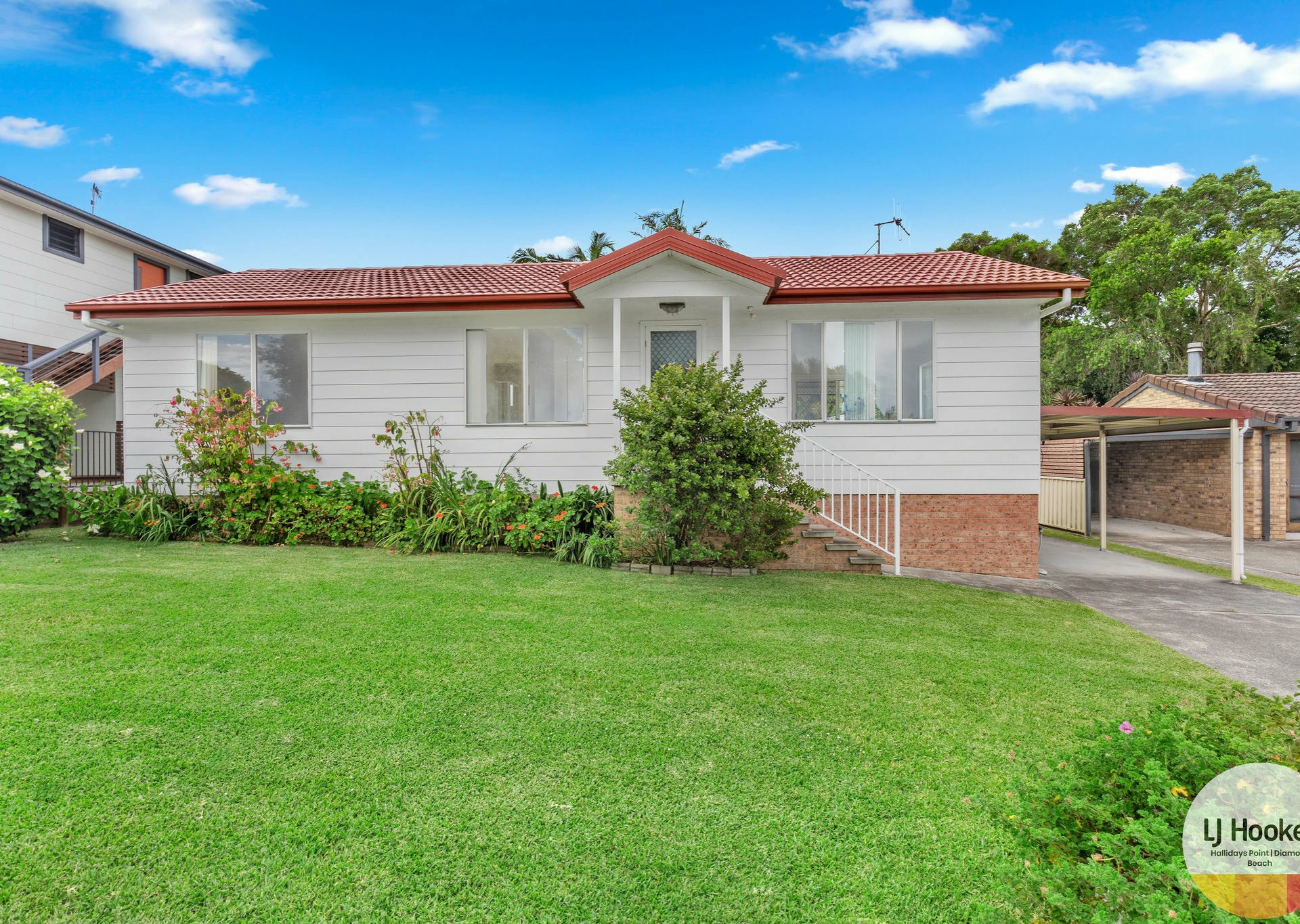 8 Hope Street Red Head NSW - Property Details - LJ Hooker