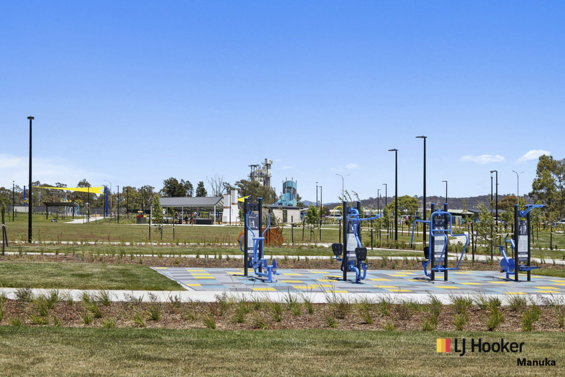 9 Photinia Street Tralee NSW - House for Sale - LJ Hooker