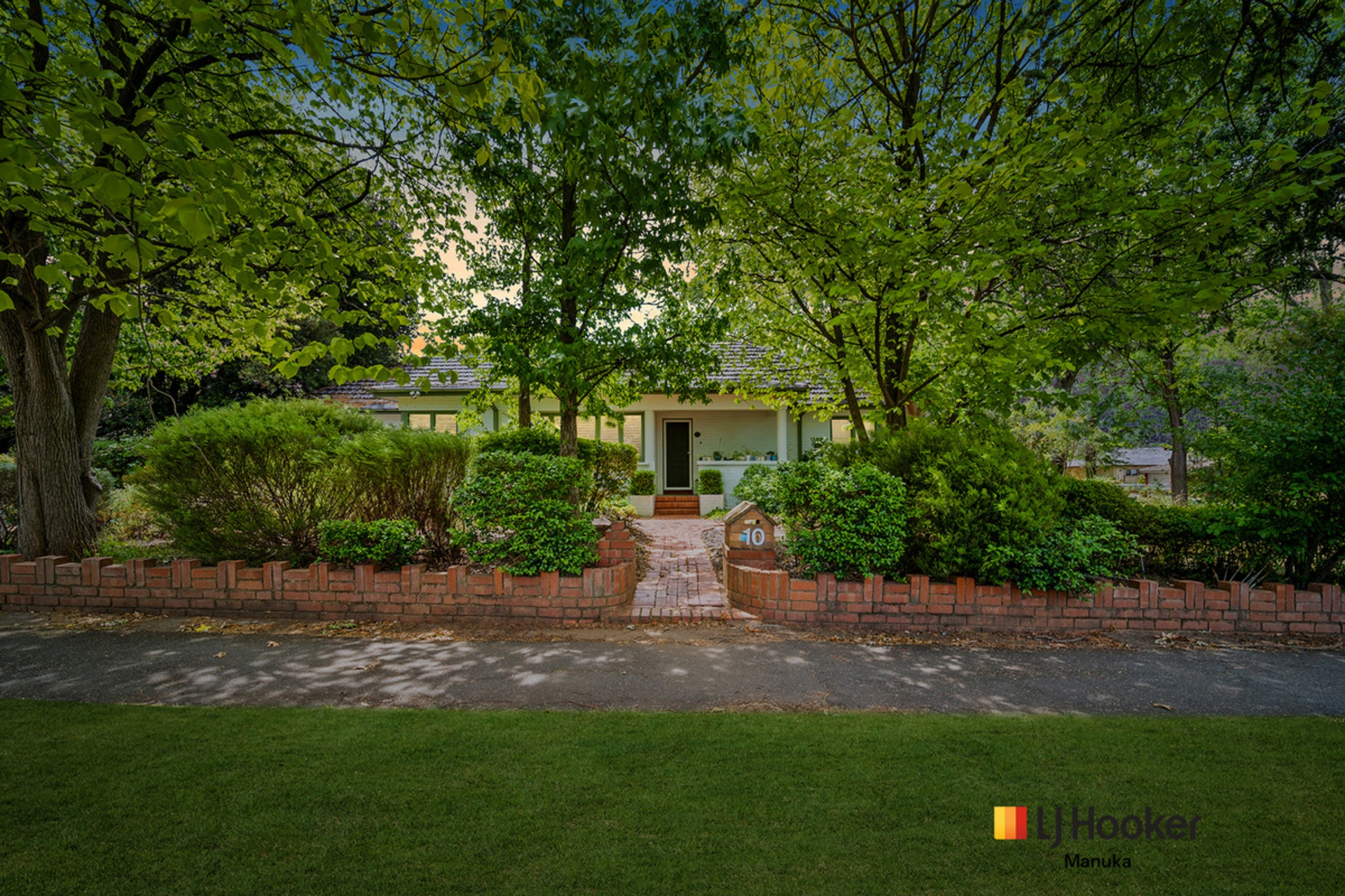 10 Lockyer Street Griffith ACT - House for Sale - LJ Hooker