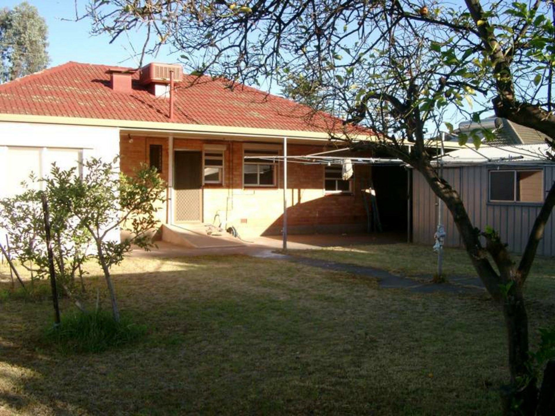 4 Carpenter Road Parafield Gardens SA - Property Details - LJ Hooker