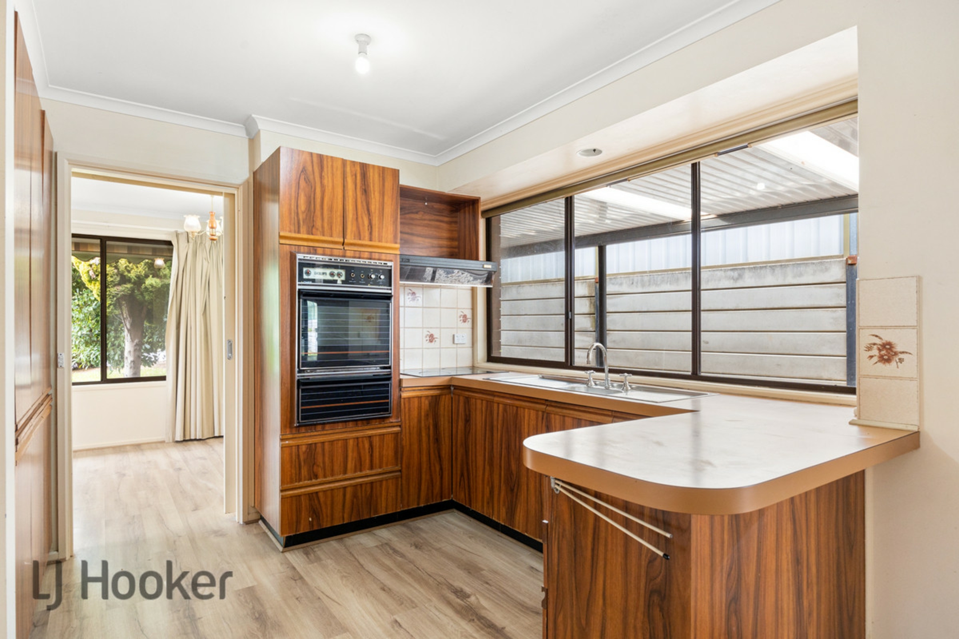 114 Adams Road Trott Park SA - Property Details - LJ Hooker