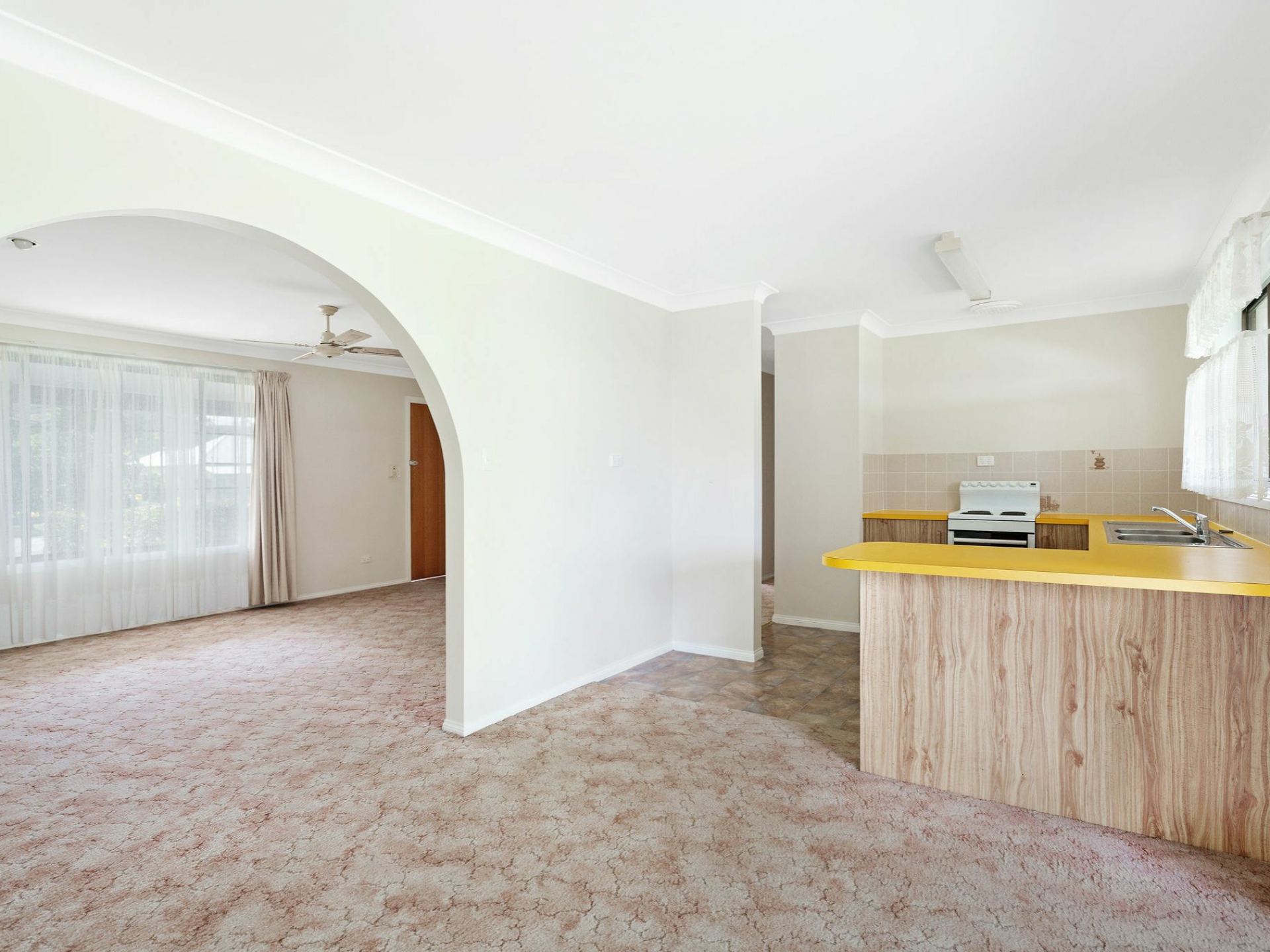 17 Central Lansdowne Rd Lansdowne NSW - Property Details - LJ Hooker