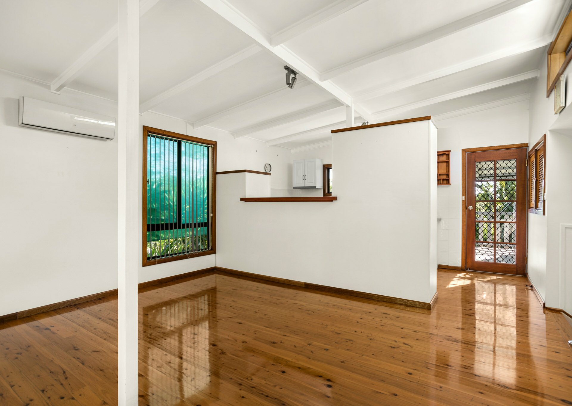 19 Summerville Street Wingham NSW - Property Details - LJ Hooker