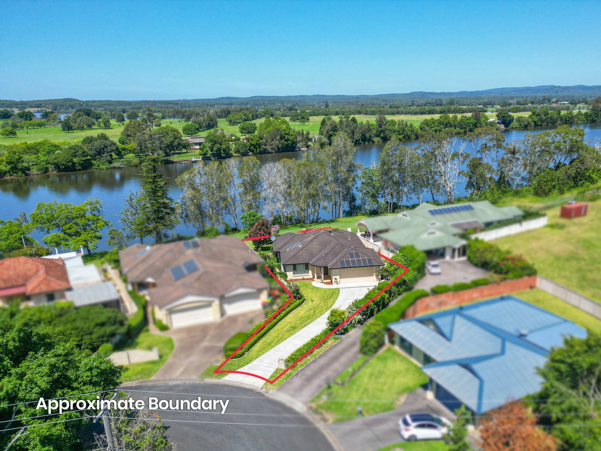 6 Gregory Close Taree NSW - Property Details - LJ Hooker