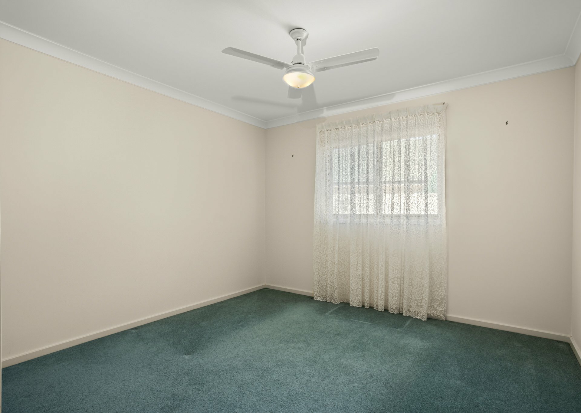 6 Gregory Close Taree NSW - House for Sale - LJ Hooker