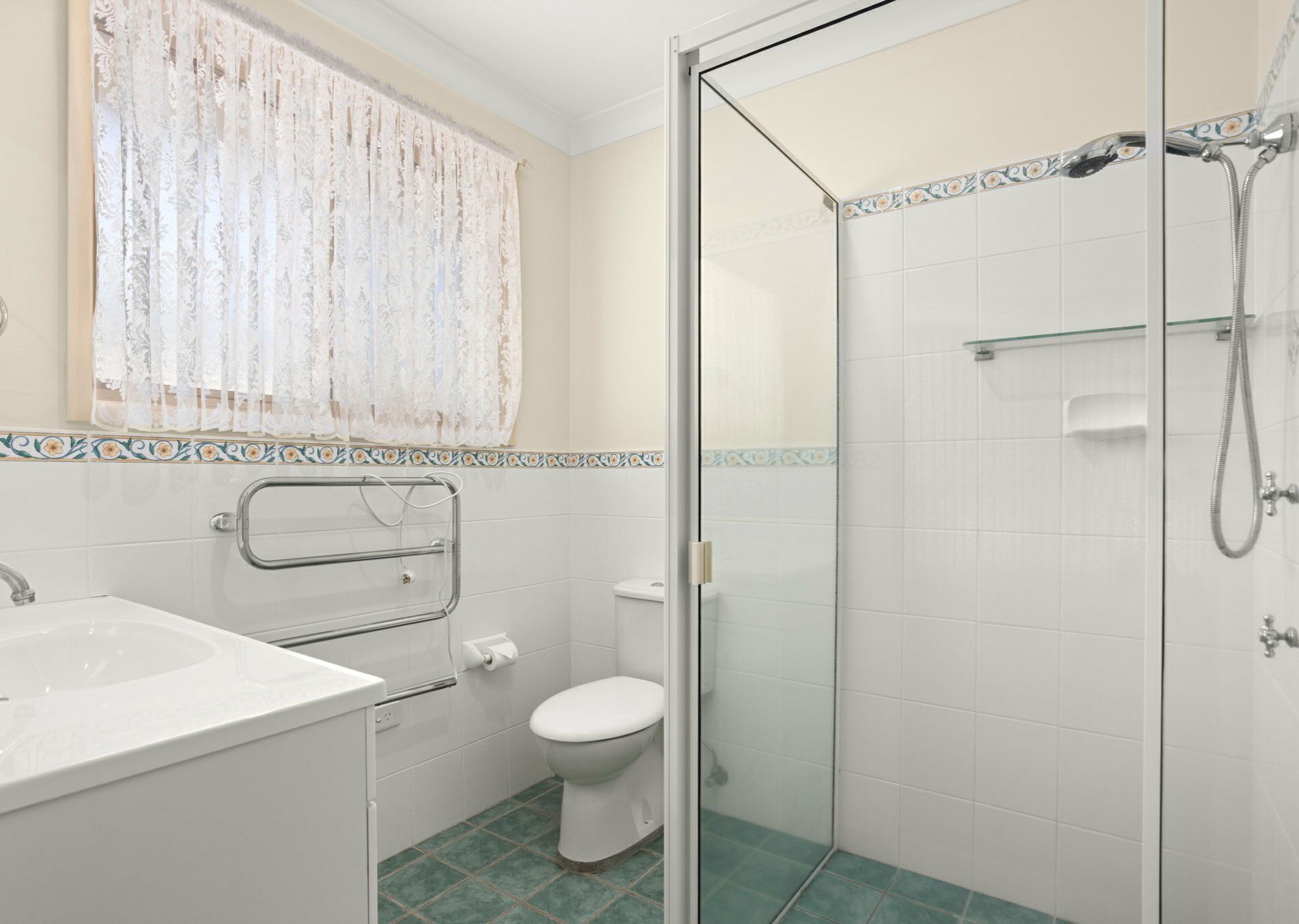 6 Gregory Close Taree NSW - House for Sale - LJ Hooker