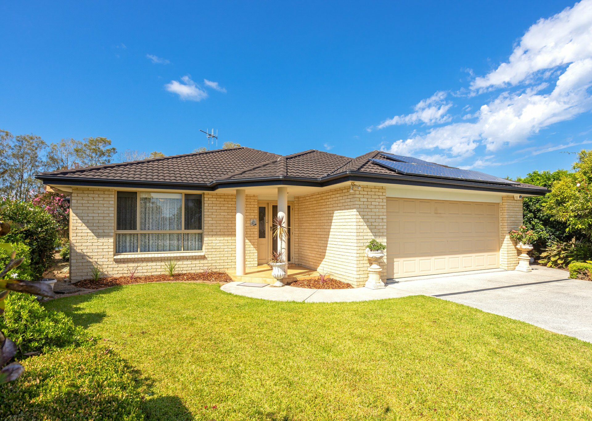 6 Gregory Close Taree NSW - House for Sale - LJ Hooker