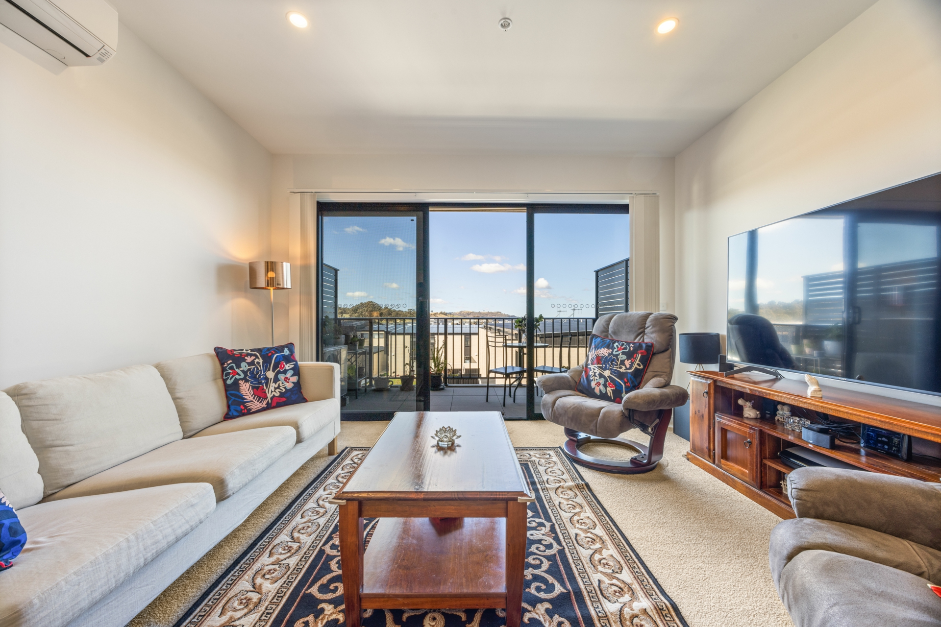 54/225 Robin Boyd Crescent Taylor ACT - Property Details - LJ Hooker