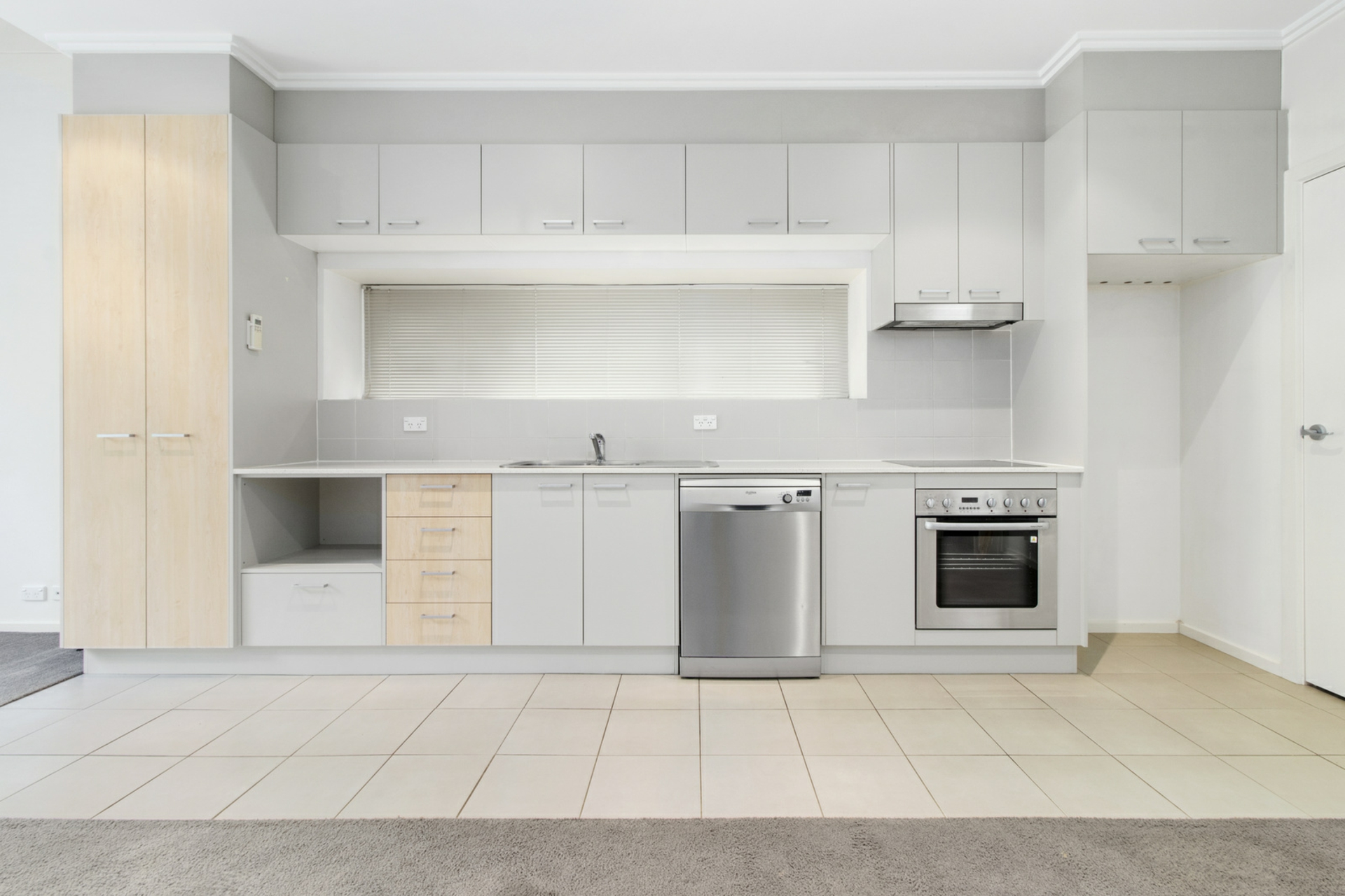 1/20 Ijong Street Braddon ACT - Property Details - LJ Hooker