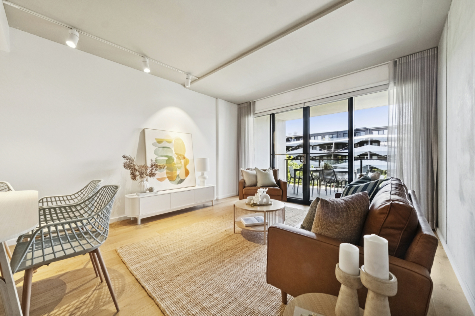 411/27 Lonsdale Street Braddon ACT - Property Details - LJ Hooker