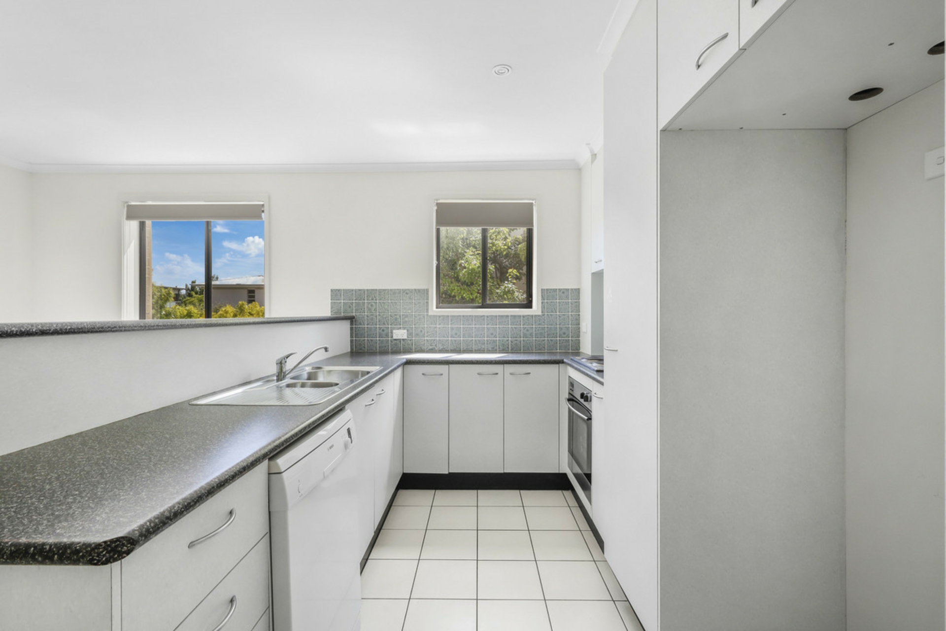 3/21 Ijong Street Braddon ACT - Property Details - LJ Hooker