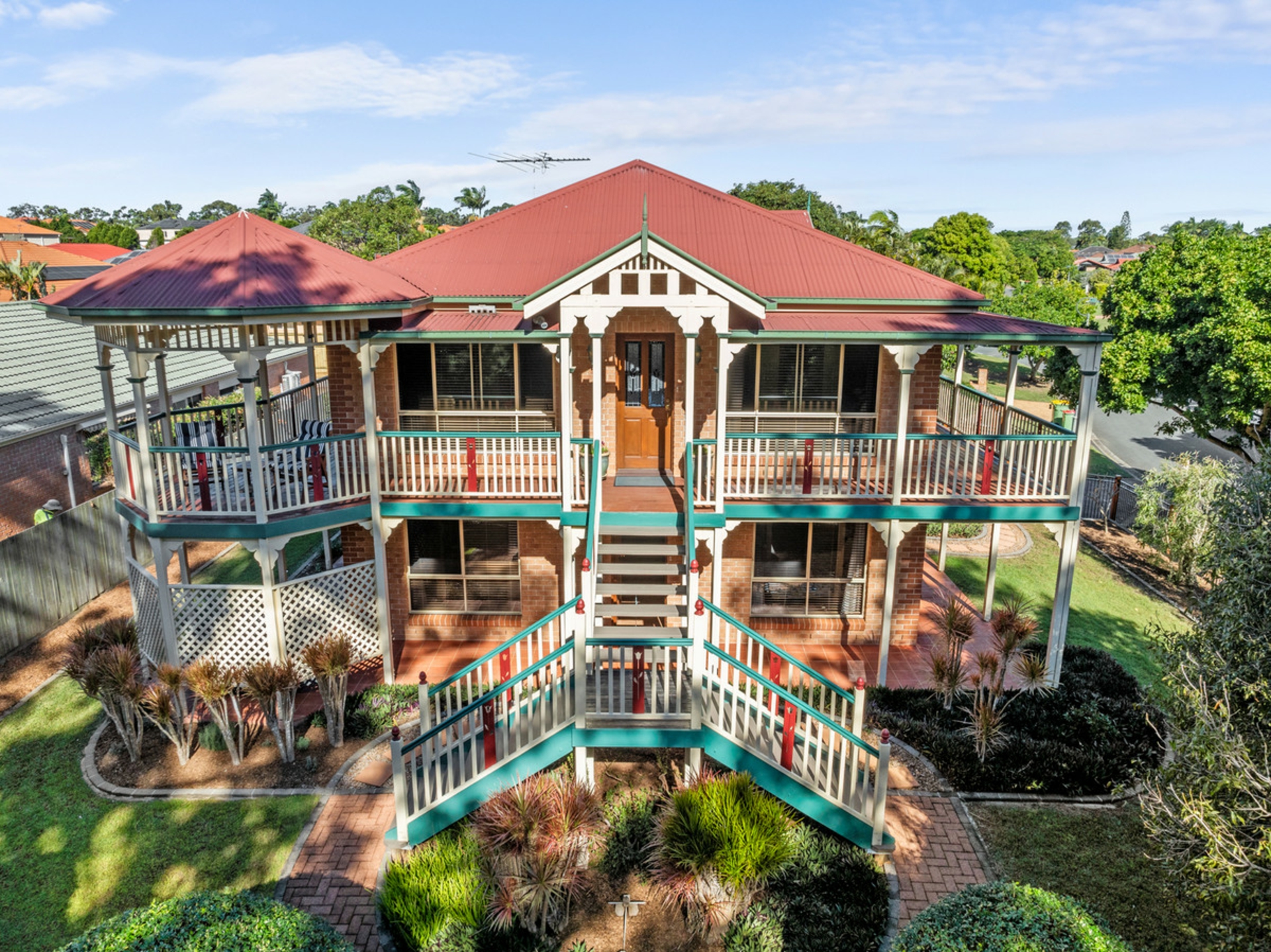 7 Goleby Esplanade Cleveland QLD - Property Details - LJ Hooker
