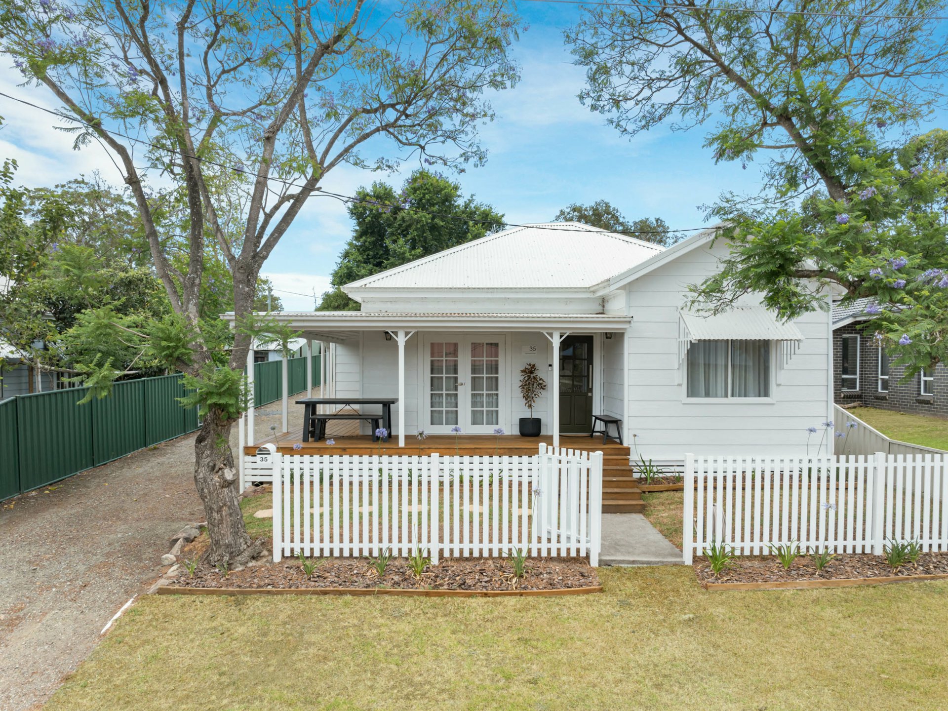 35 Alexander Street Ellalong NSW - Property Details - LJ Hooker
