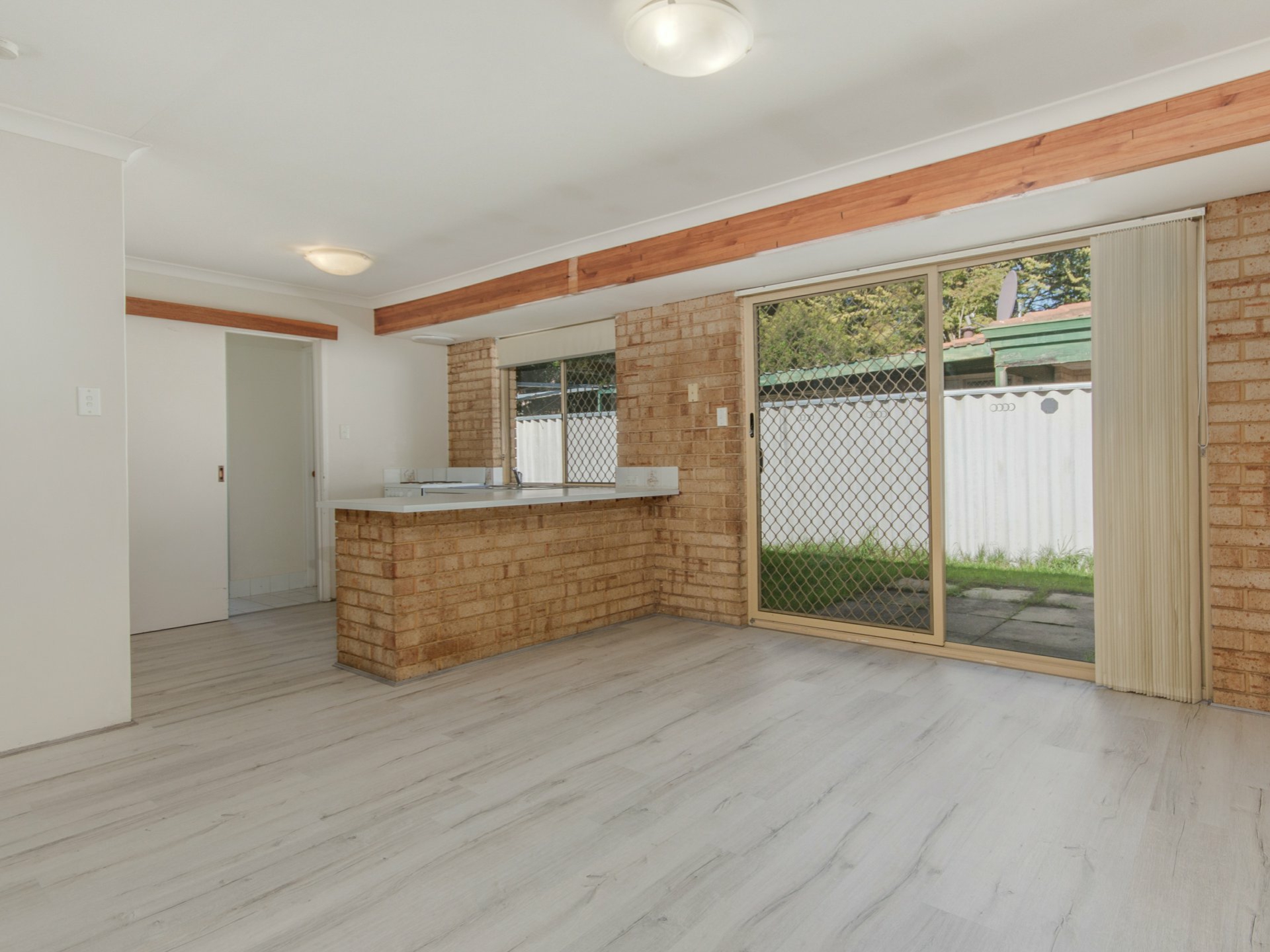 2 Riley Place Leda WA - Property Details - LJ Hooker