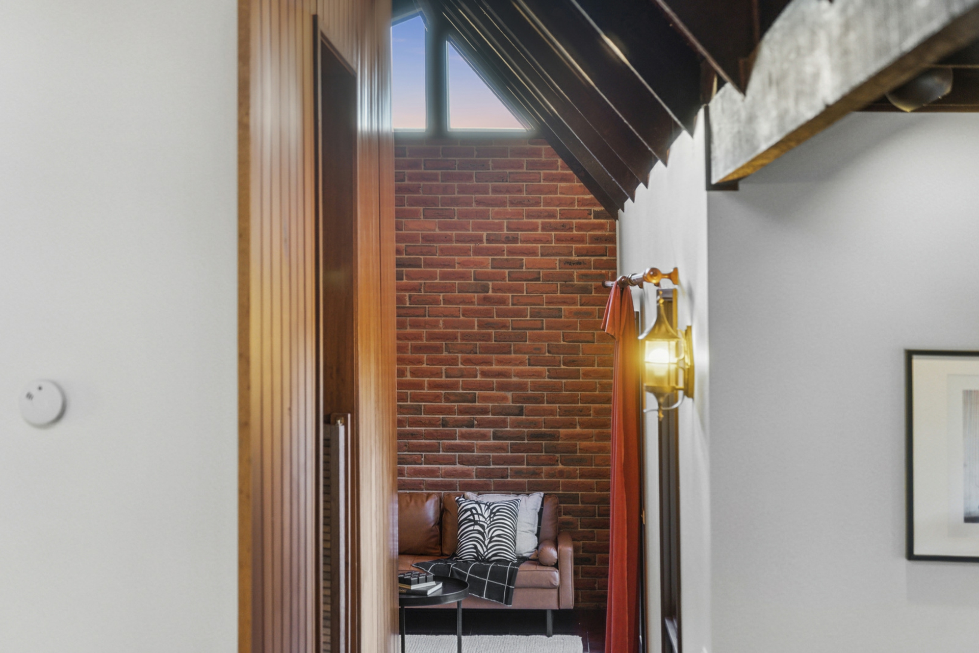 4 Eddison Place Fraser ACT - House for Rent - LJ Hooker