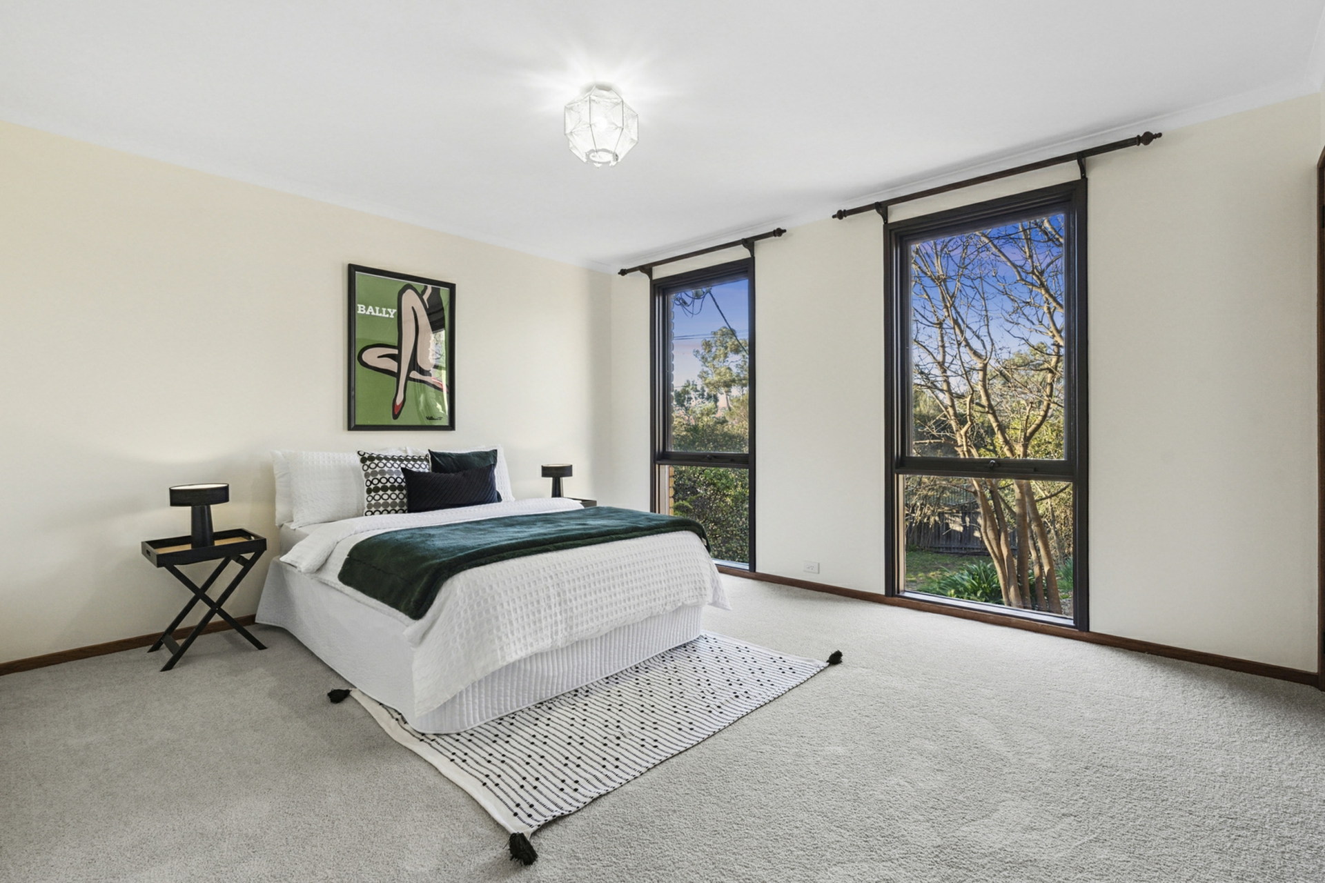 4 Eddison Place Fraser ACT - House for Rent - LJ Hooker