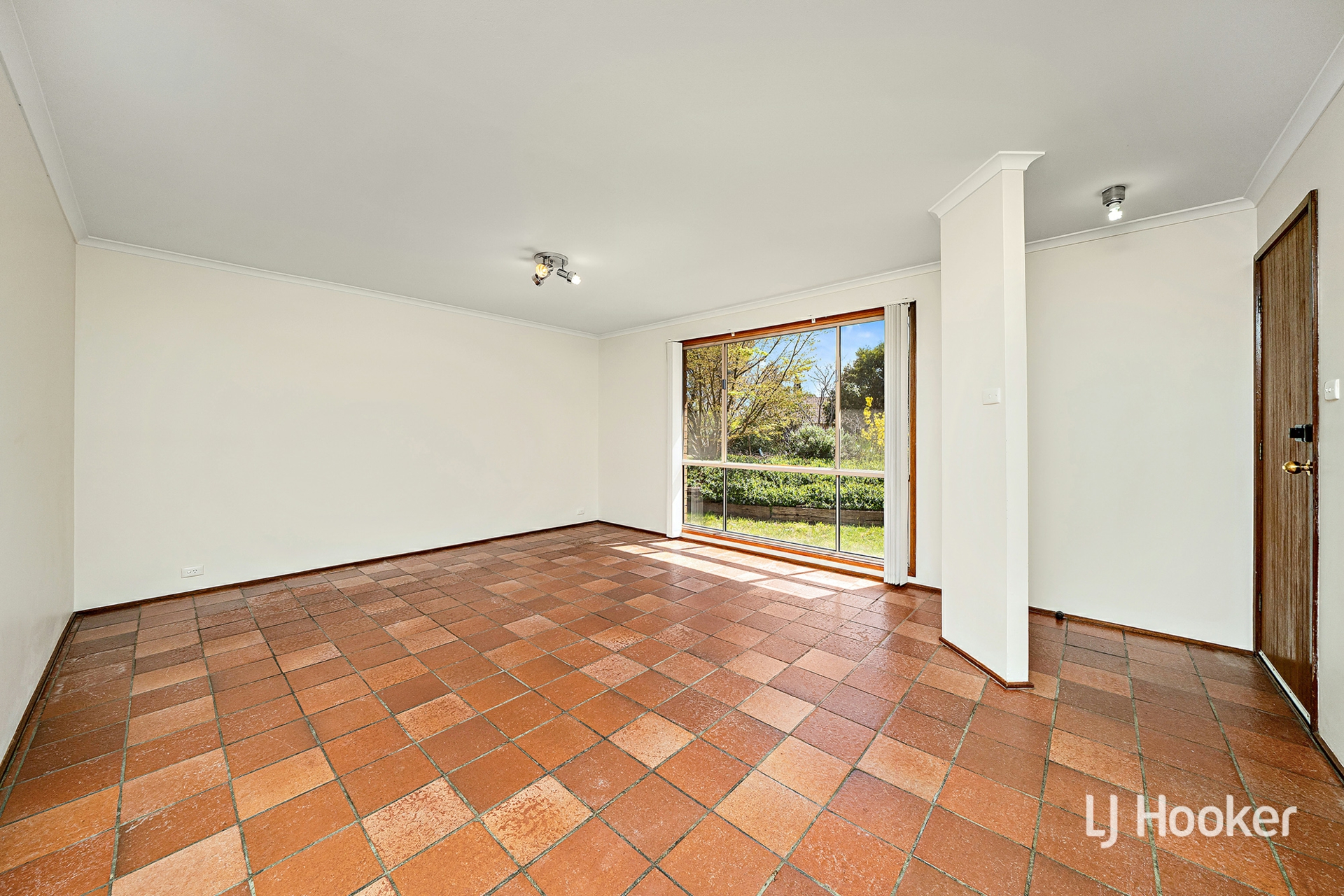 71 Twelvetrees Crescent Florey ACT - Property Details - LJ Hooker