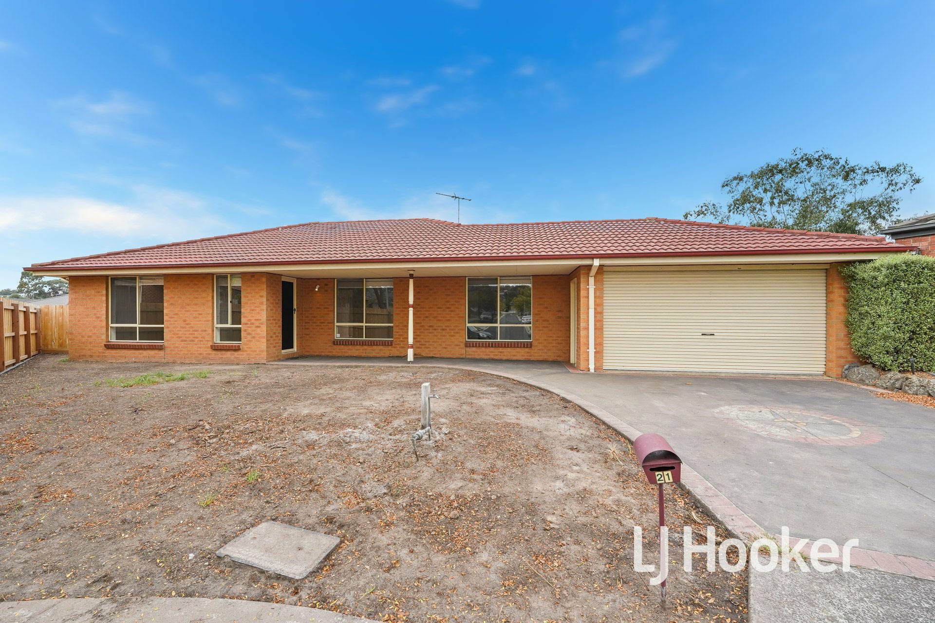 21 Pownceby Court Pakenham VIC - Property Details - LJ Hooker