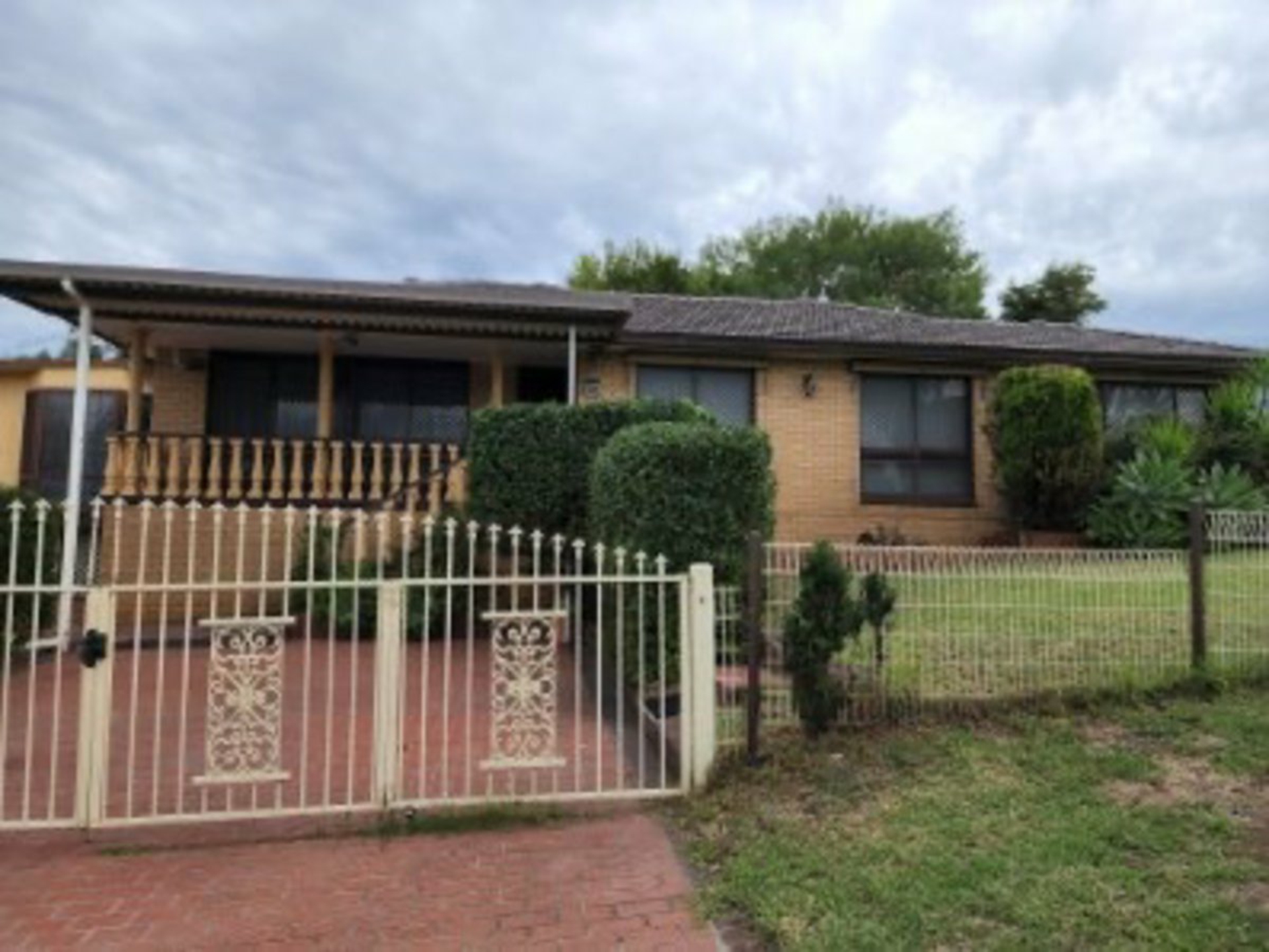 20 Edinburgh Crescent St Andrews NSW - Property Details - LJ Hooker