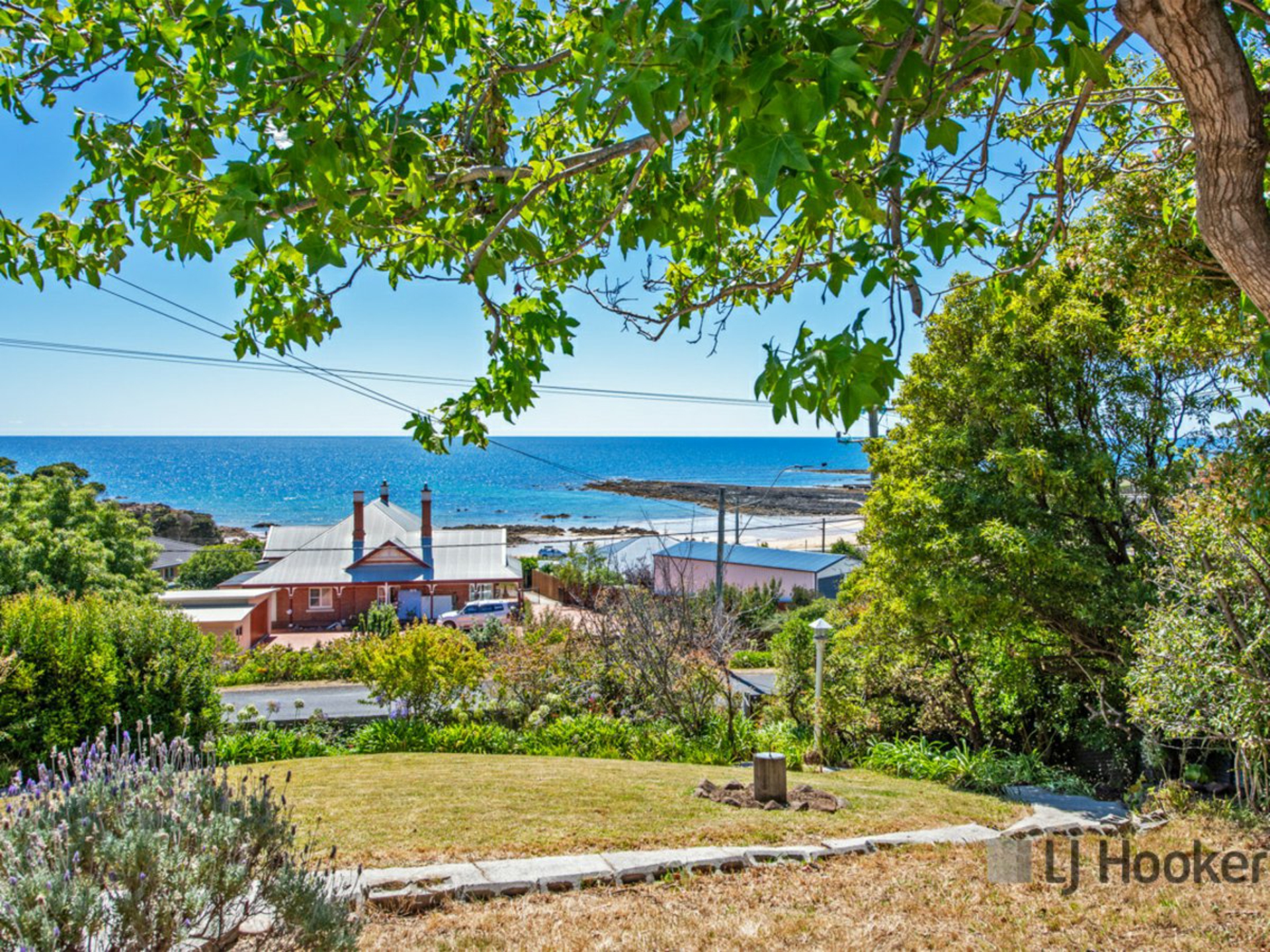 14 Main Road Penguin TAS - House for Sale - LJ Hooker