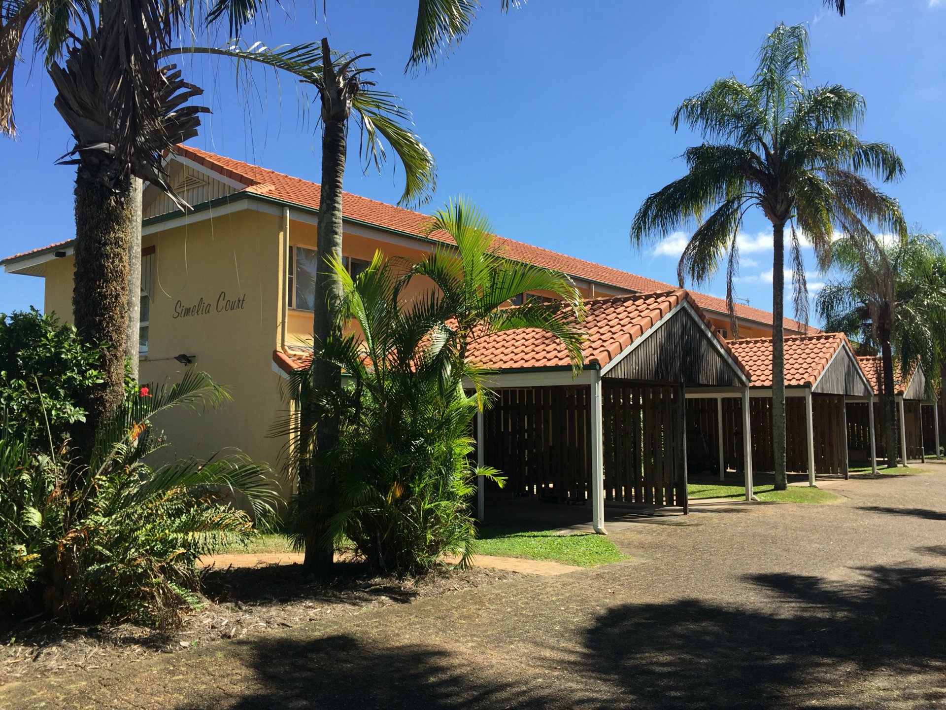 11/11-13 Short Street Redlynch QLD - Property Details - LJ Hooker