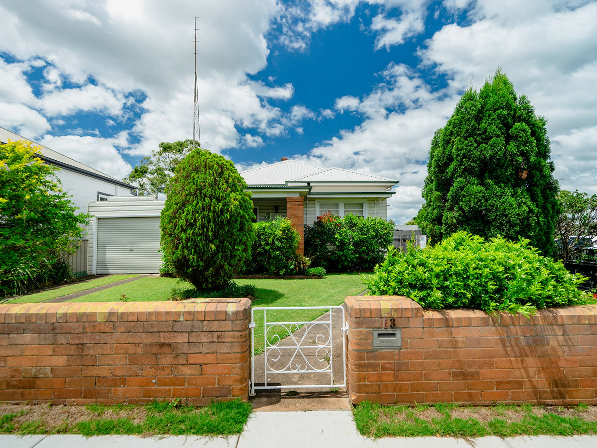 13 South Street Telarah NSW - Property Details - LJ Hooker