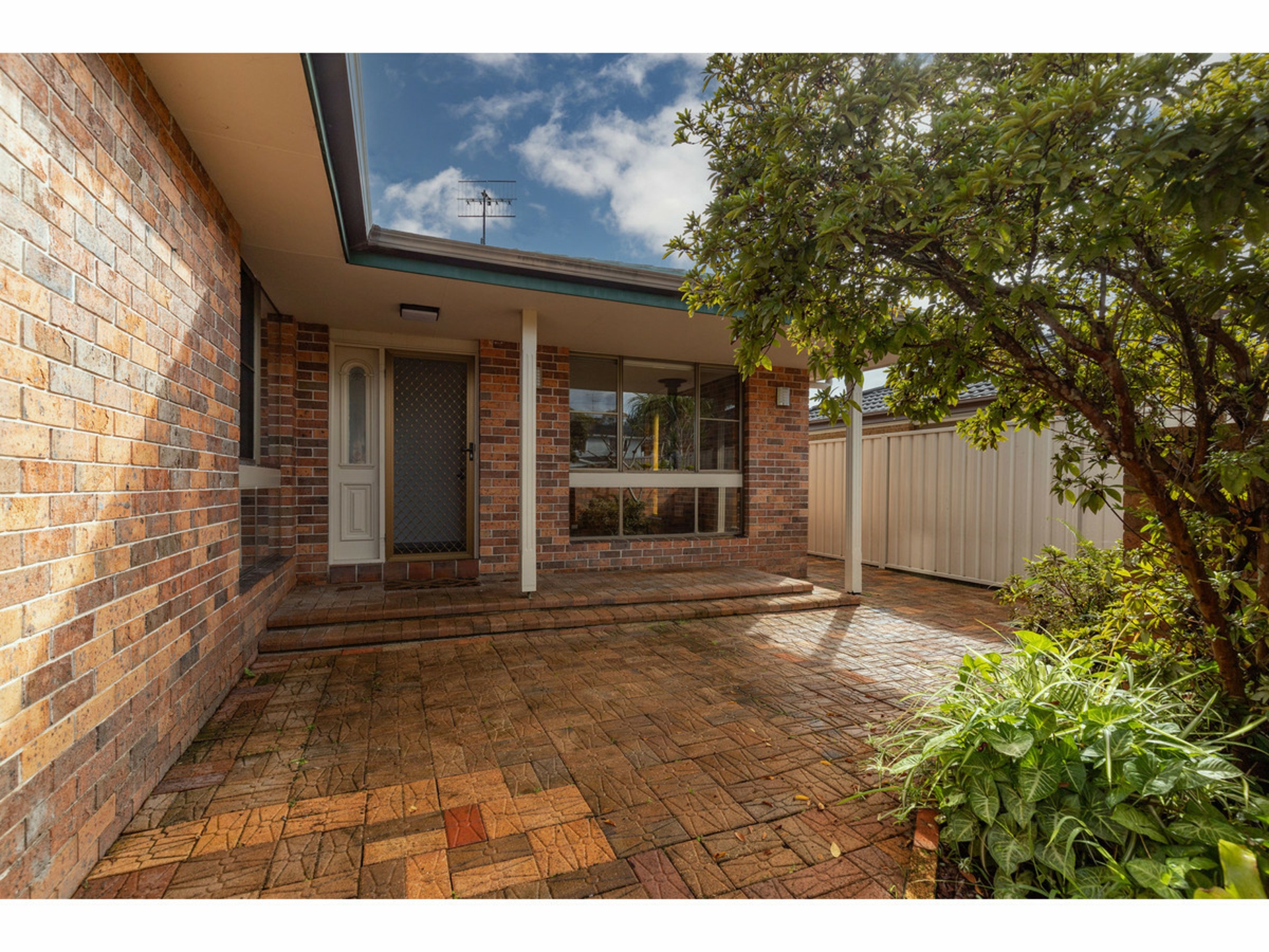15 Blundell Avenue Forster NSW - House for Rent - LJ Hooker
