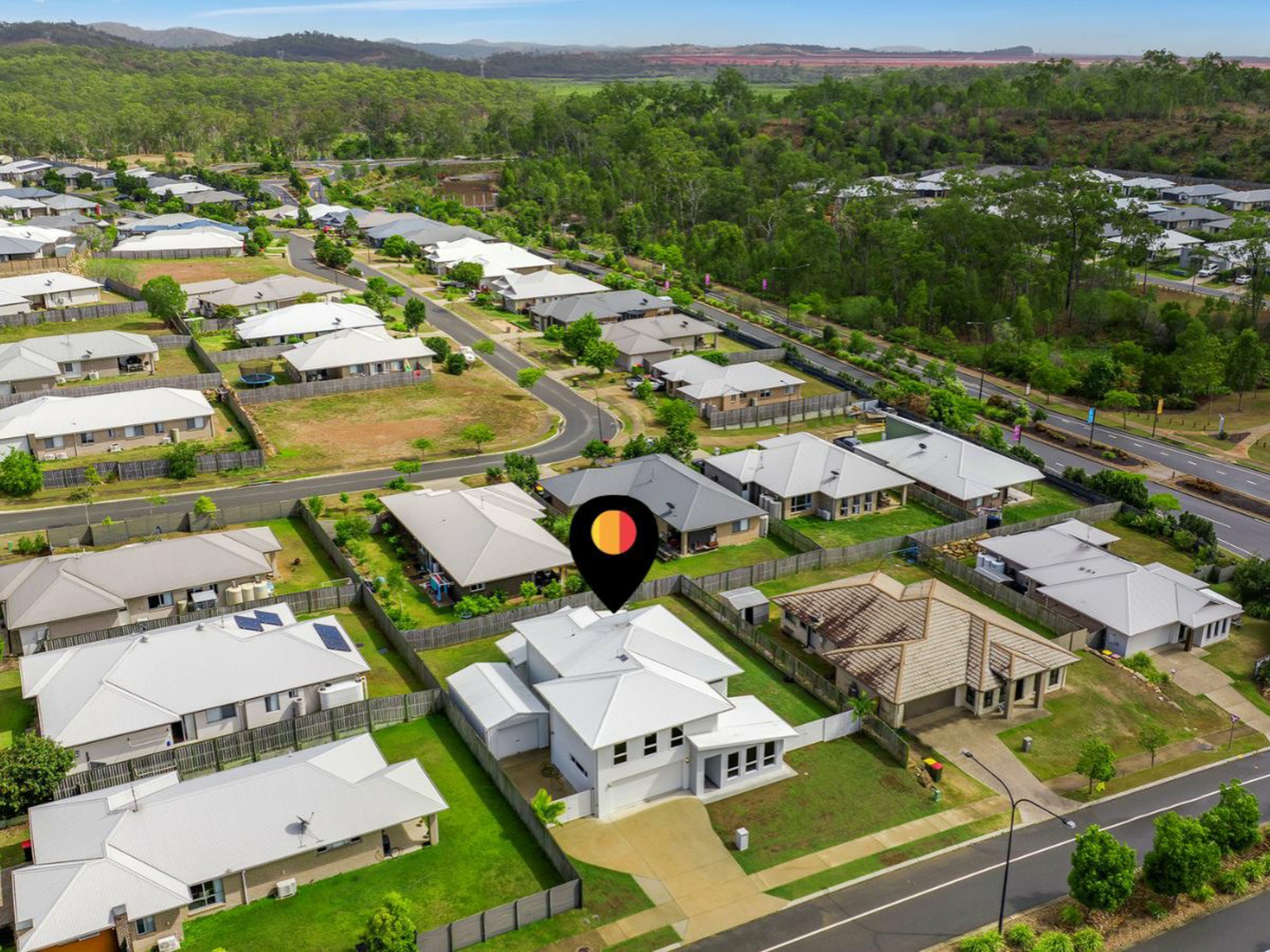 6 Barambah Parade Boyne Island QLD - Property Details - LJ Hooker