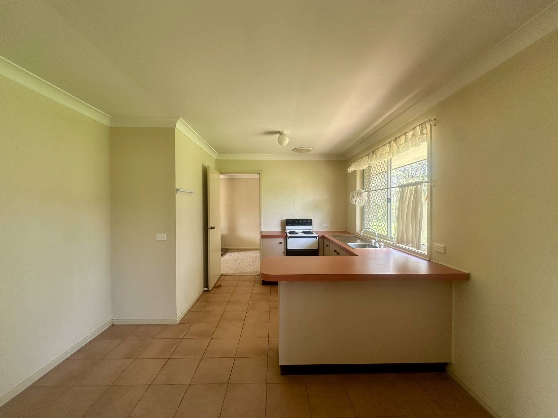 25 Jenkins Street Douglas Park NSW - House for Rent - LJ Hooker
