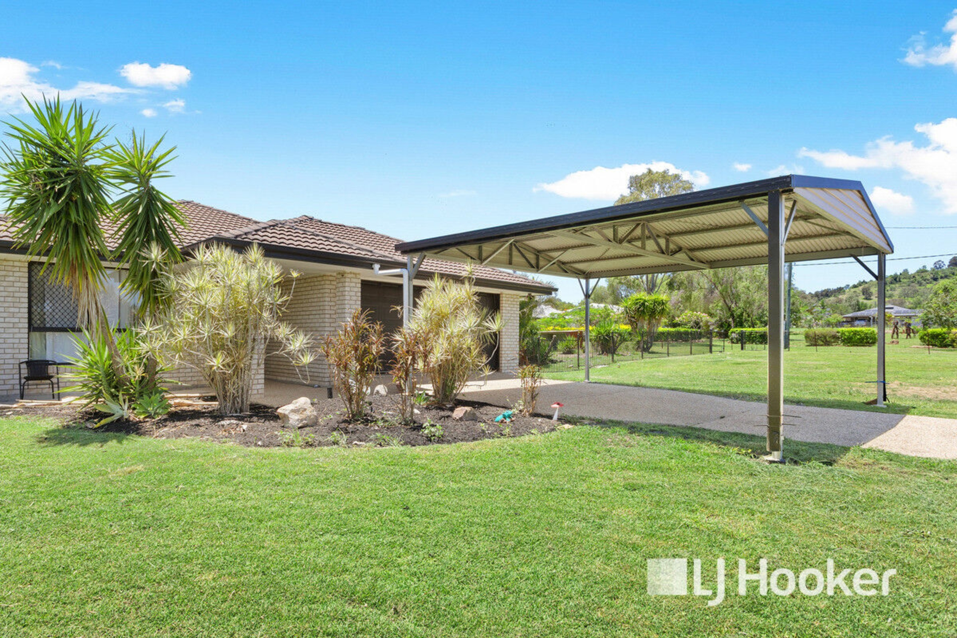 64 Edgerton Drive Plainland QLD - House for Sale - LJ Hooker