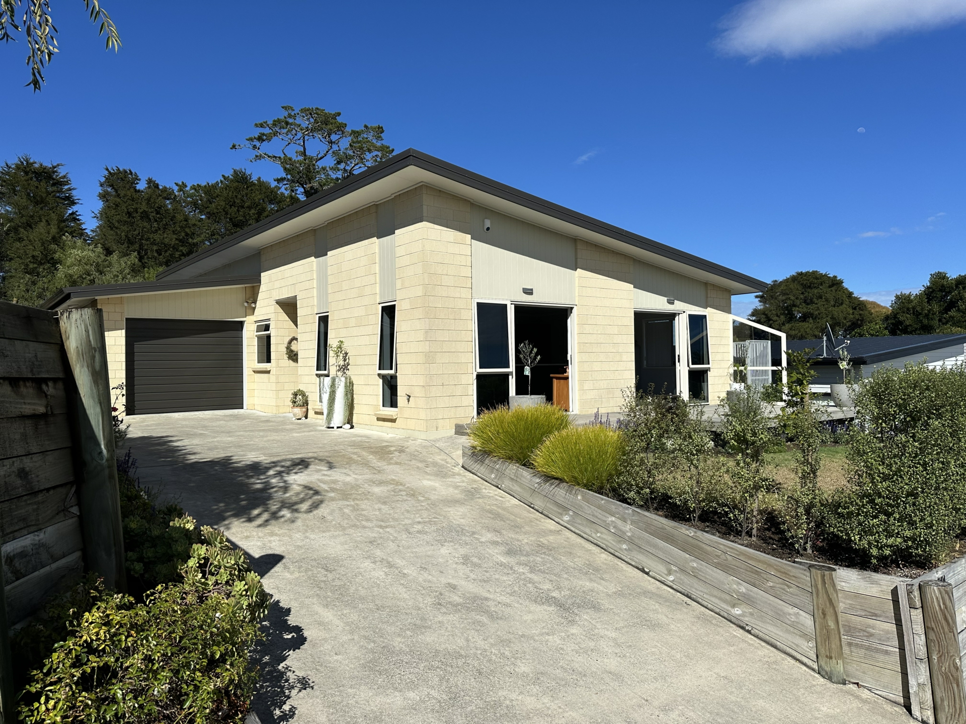 11A Gregson Drive Huntly - Property Details - LJ Hooker
