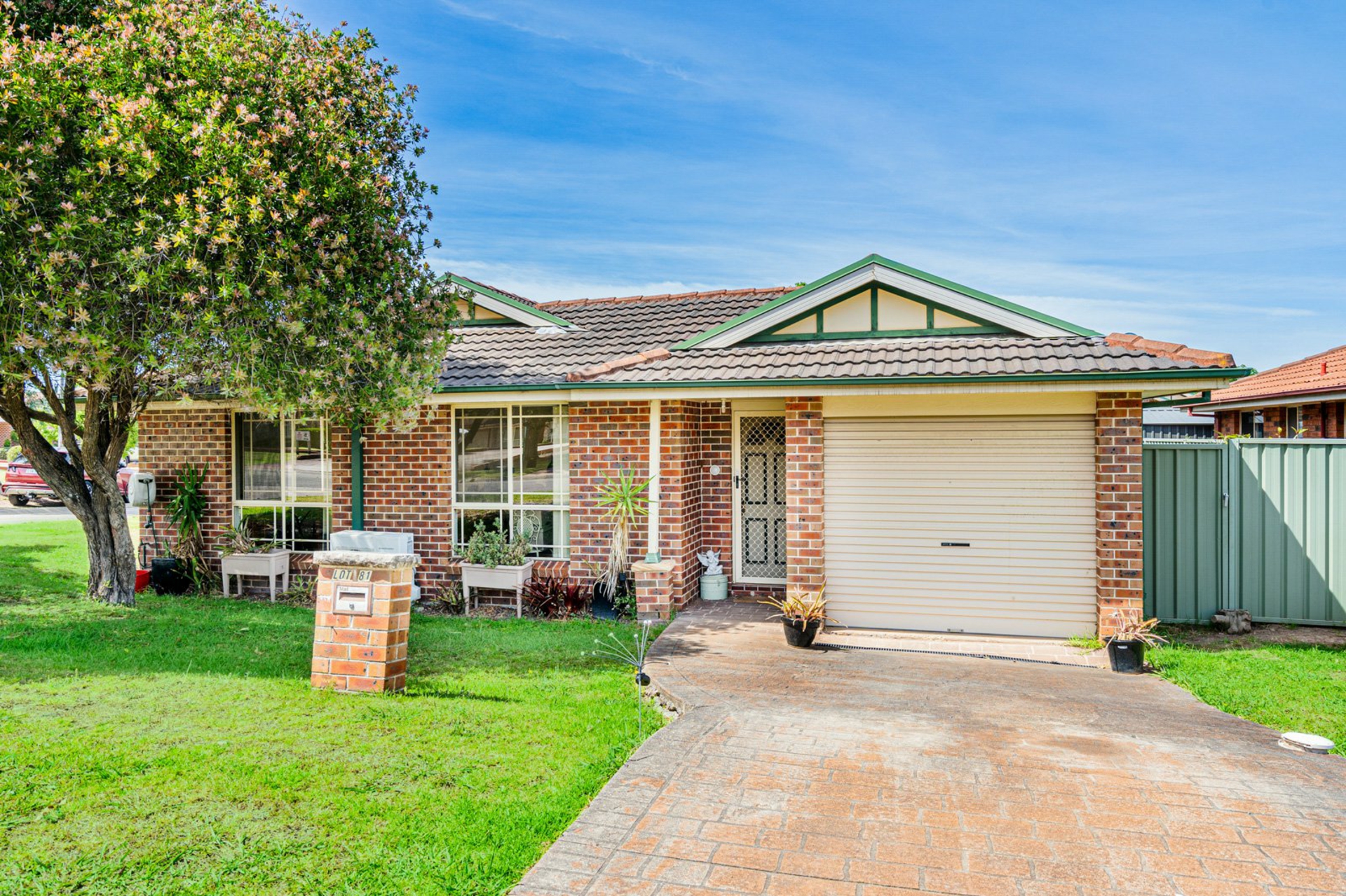 81 Gilmore Close Glenmore Park NSW - Property Details - LJ Hooker