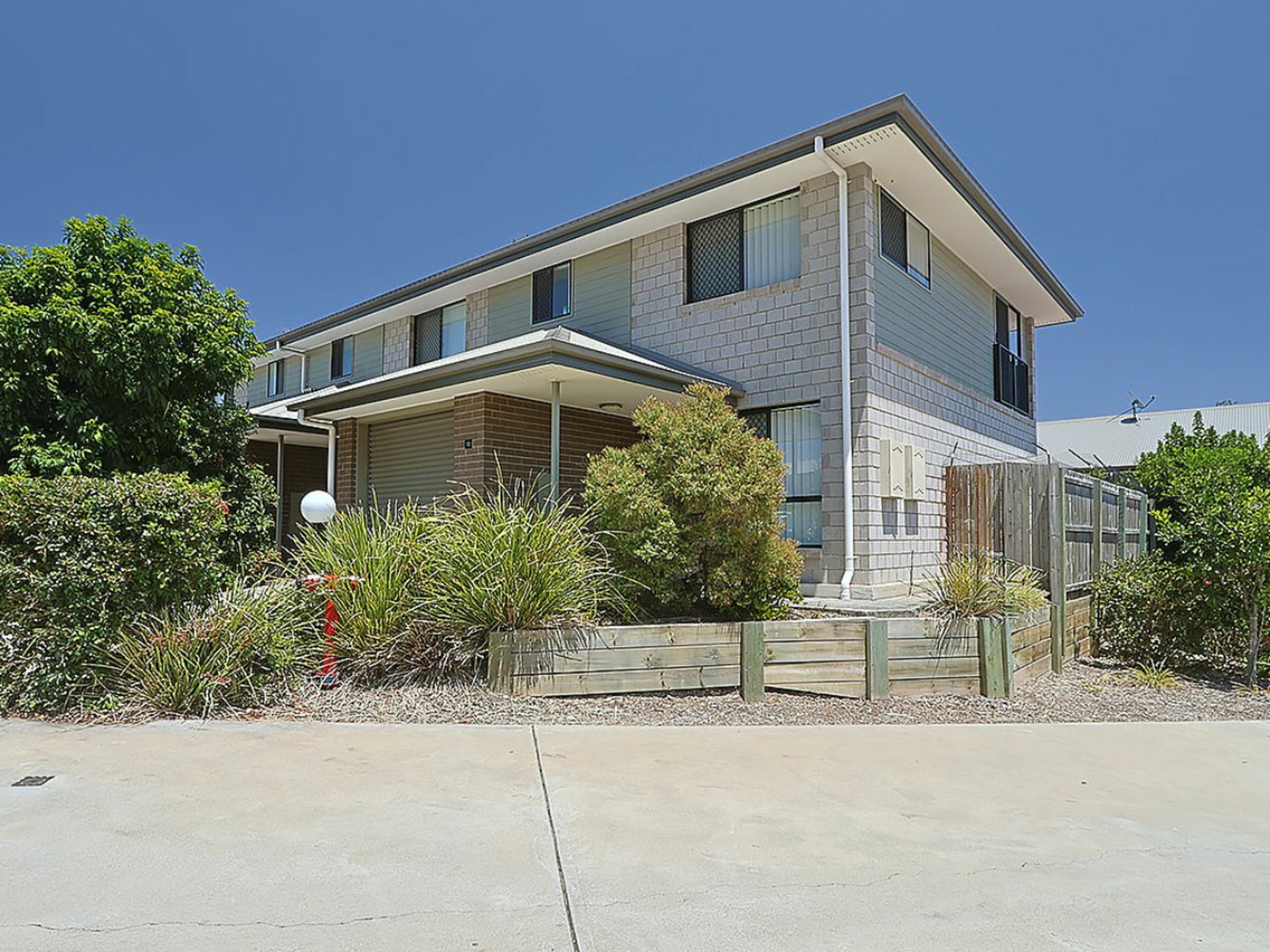 Unit 52/23 Earl Street Dinmore QLD - Property Details - LJ Hooker